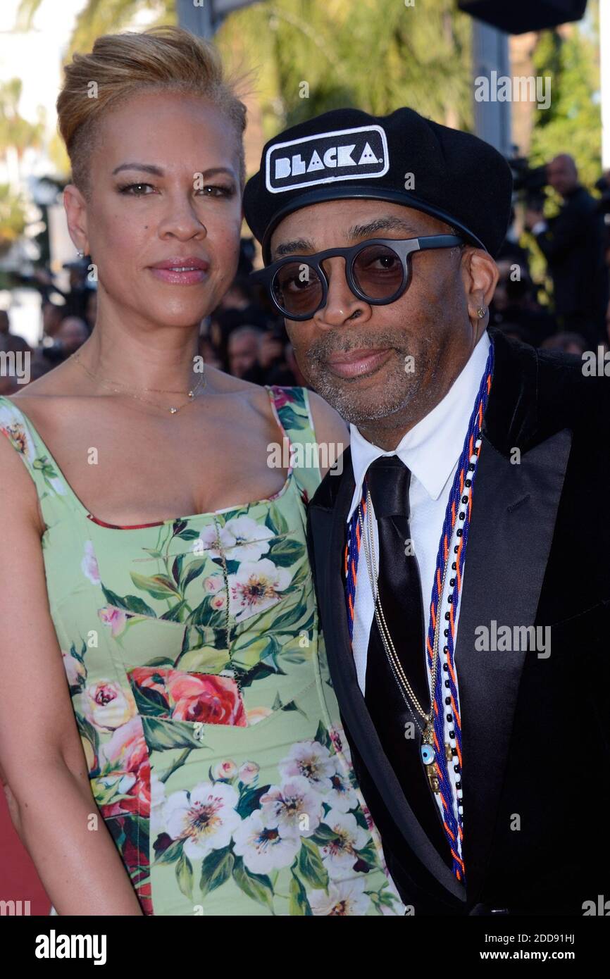 Director Spike Lee and wife Tonya Lewis Lee attending the Closing ...