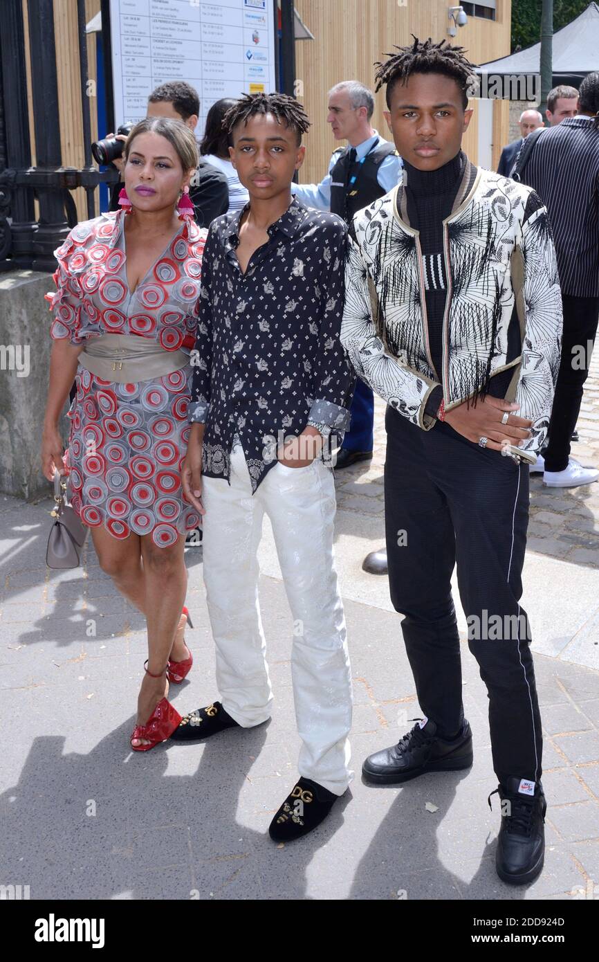 Kailand Morris and Mandela Morris attending the Balmain Menswear Spring ...