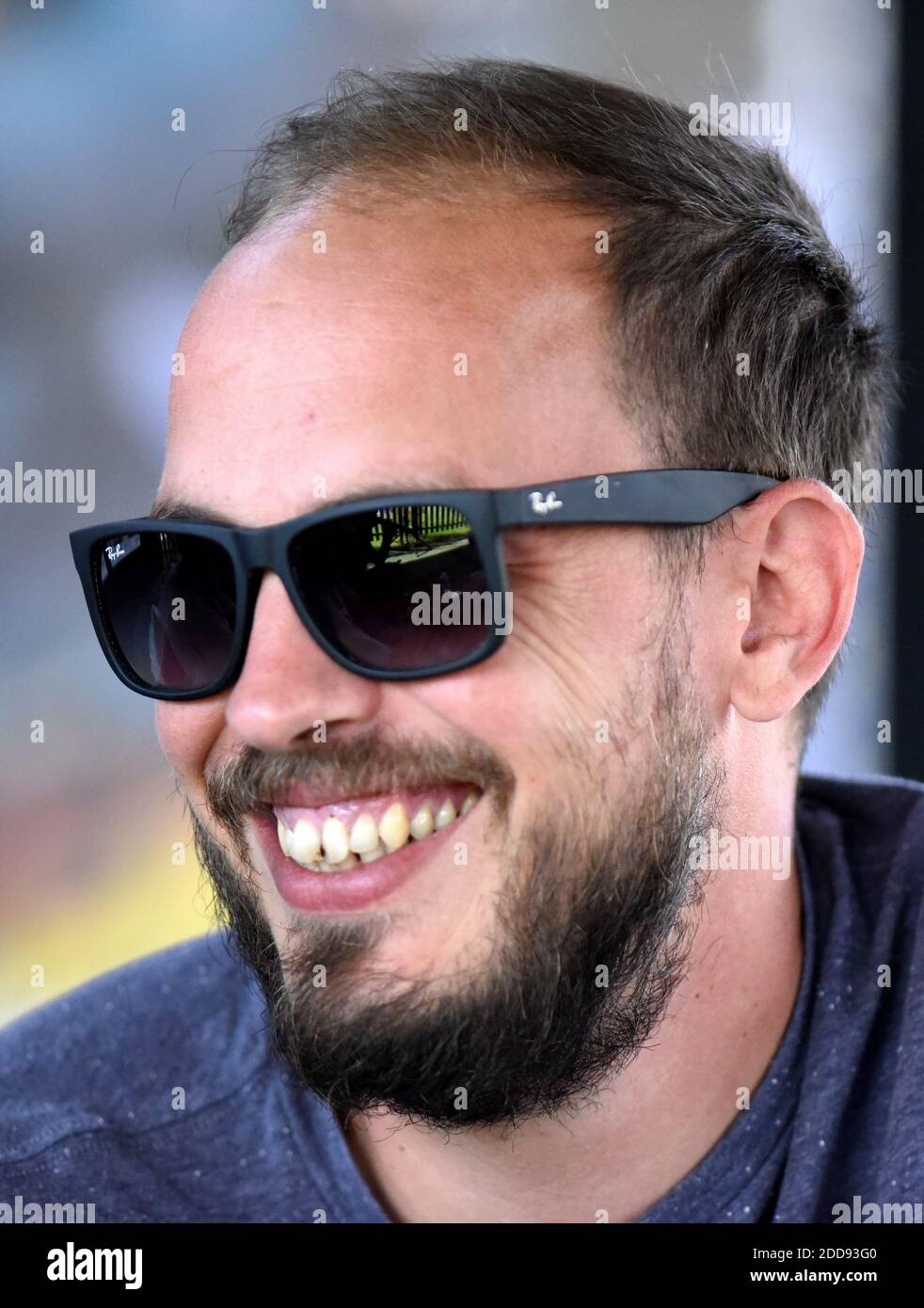 Chinese Man holds a press coference during the Solidays Festival in ...
