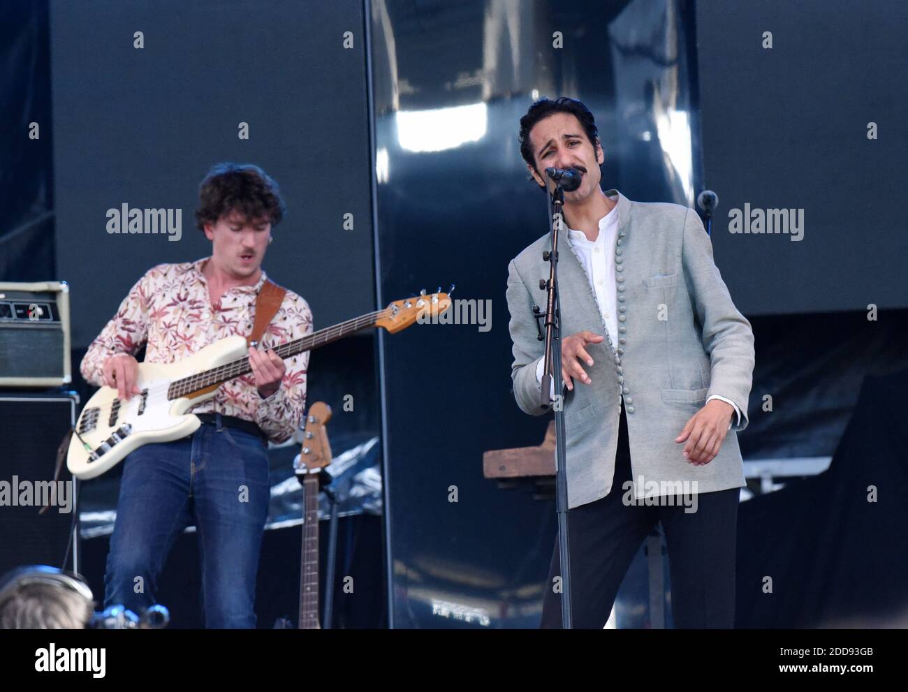 Feu! chatterton hi-res stock photography and images - Alamy