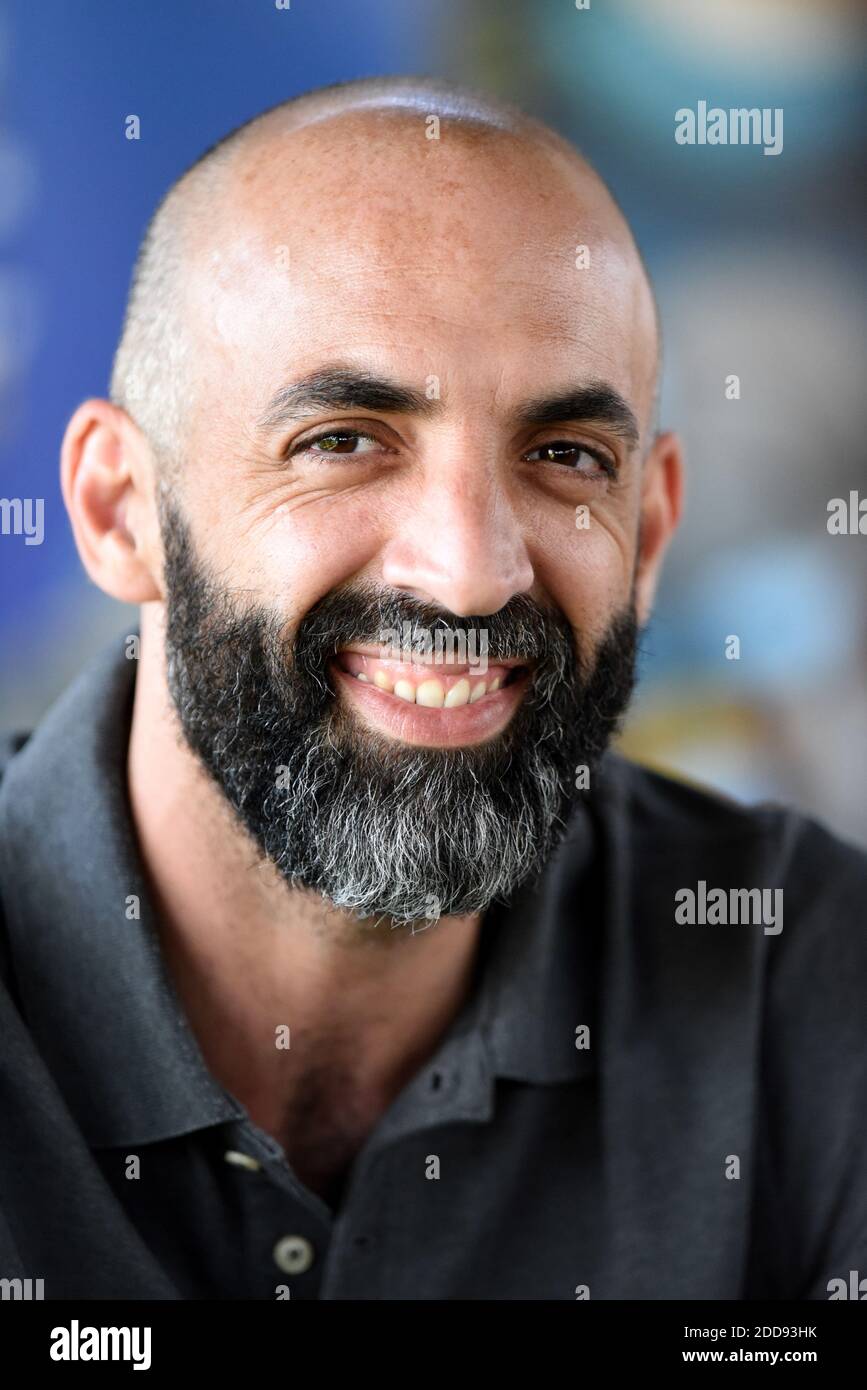 Chinese Man holds a press coference during the Solidays Festival in ...