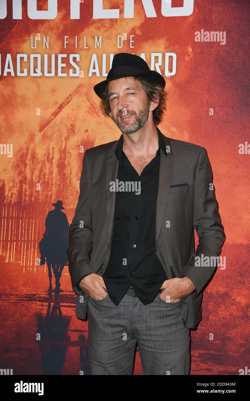 Arthur Higelin attends the premiere of 'Les freres Sisters' at UGC ...
