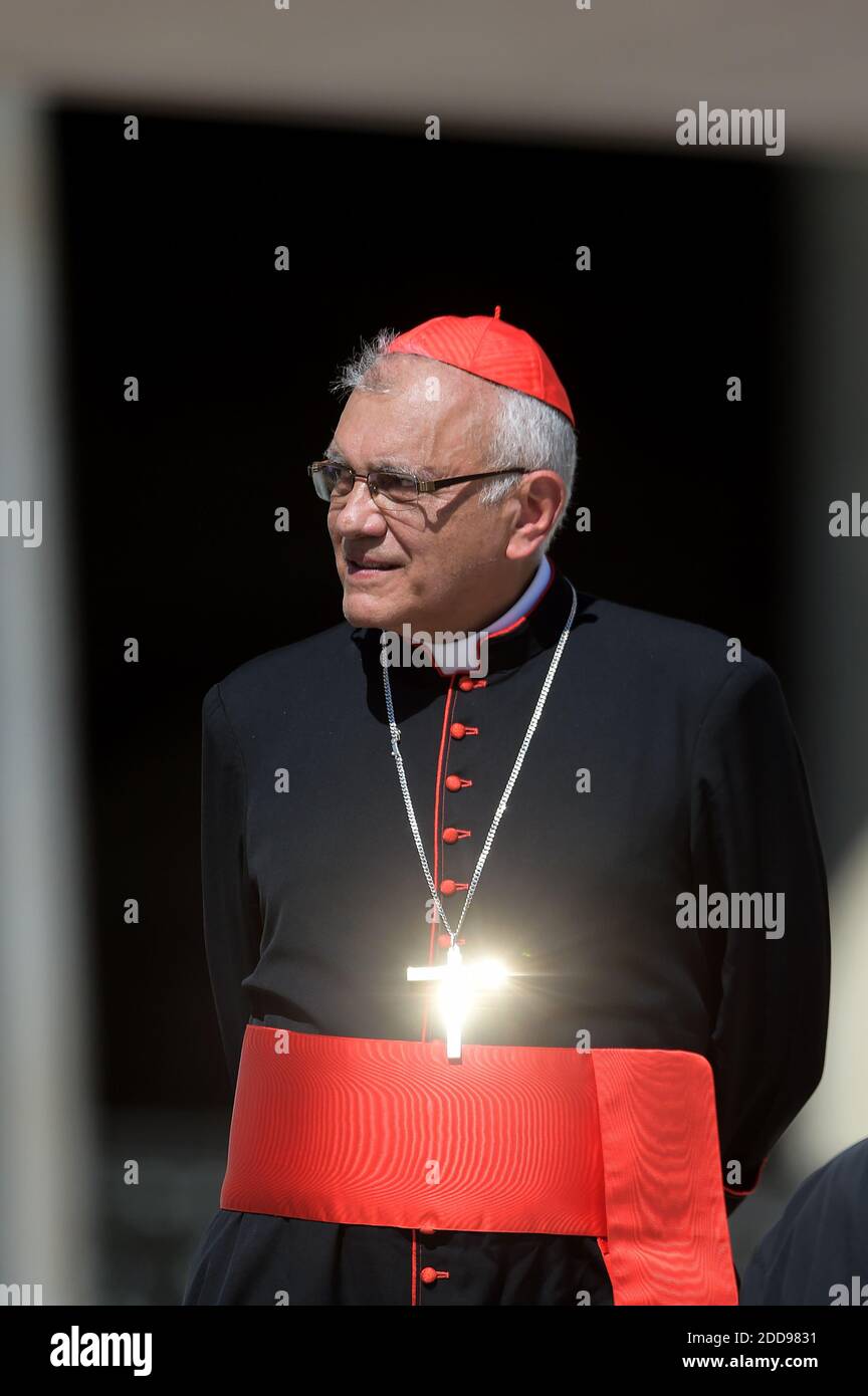 Jorge enrique hi-res stock photography and images - Alamy