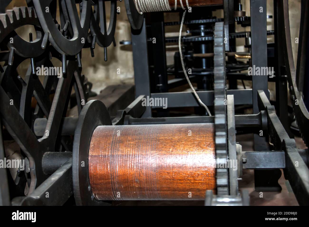 14th century clock hi-res stock photography and images - Alamy