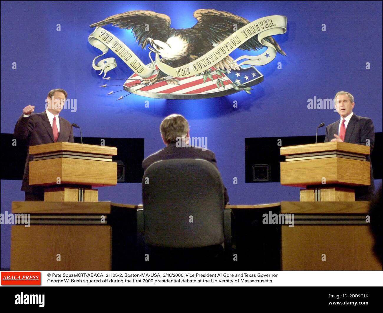 Debate bush gore hi-res stock photography and images - Alamy