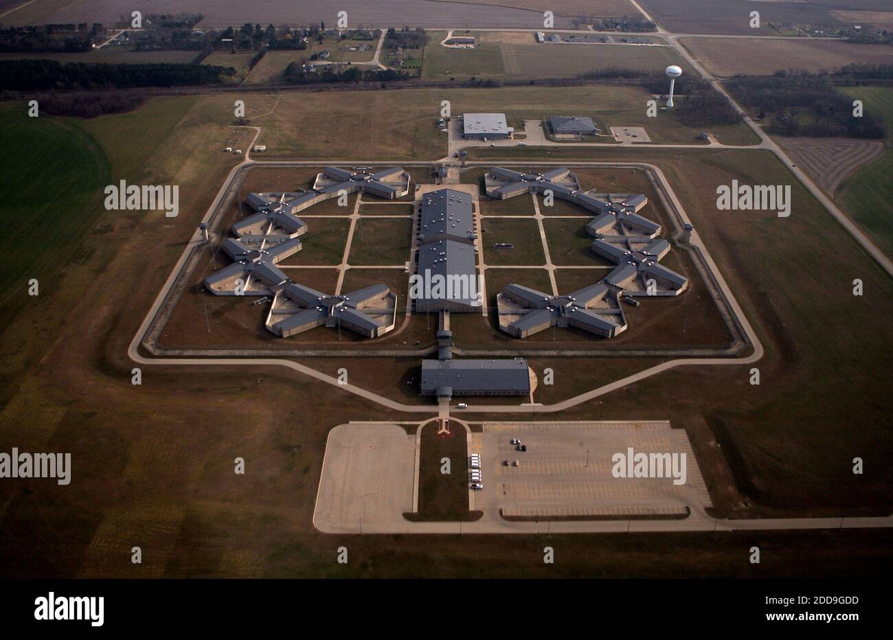 Thomson Correctional Center High Resolution Stock Photography and ...