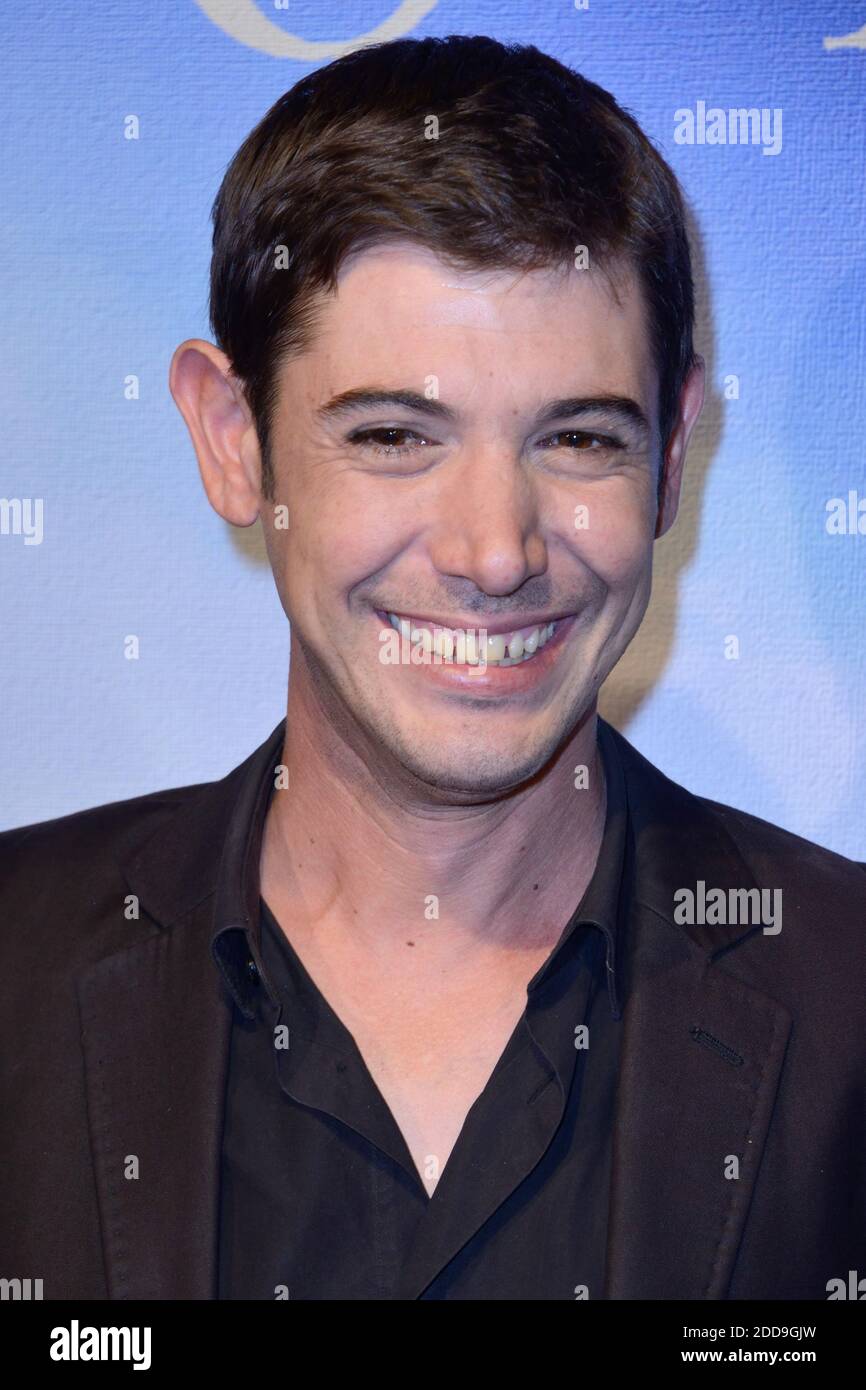 Johan Libereau assiste a la Premiere de Un Peuple Et Son Roi au Gaumont ...