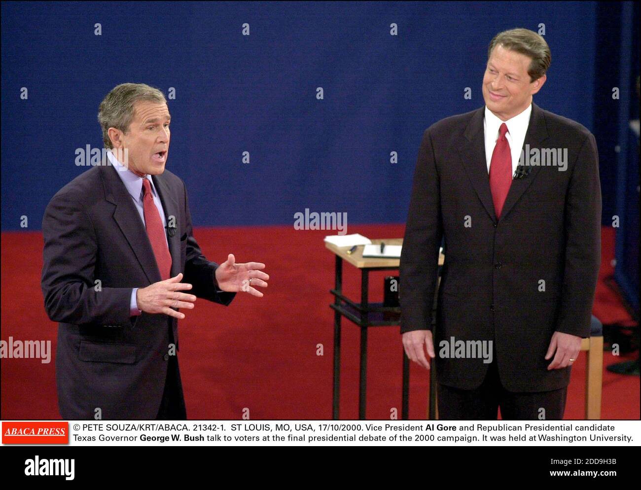 Bush gore 2000 hi-res stock photography and images - Alamy