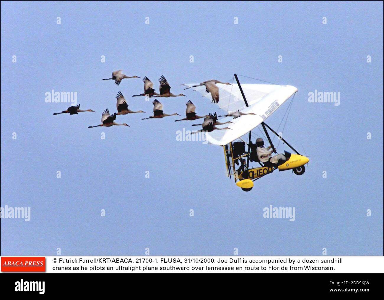 Ultralight cranes hi-res stock photography and images - Alamy