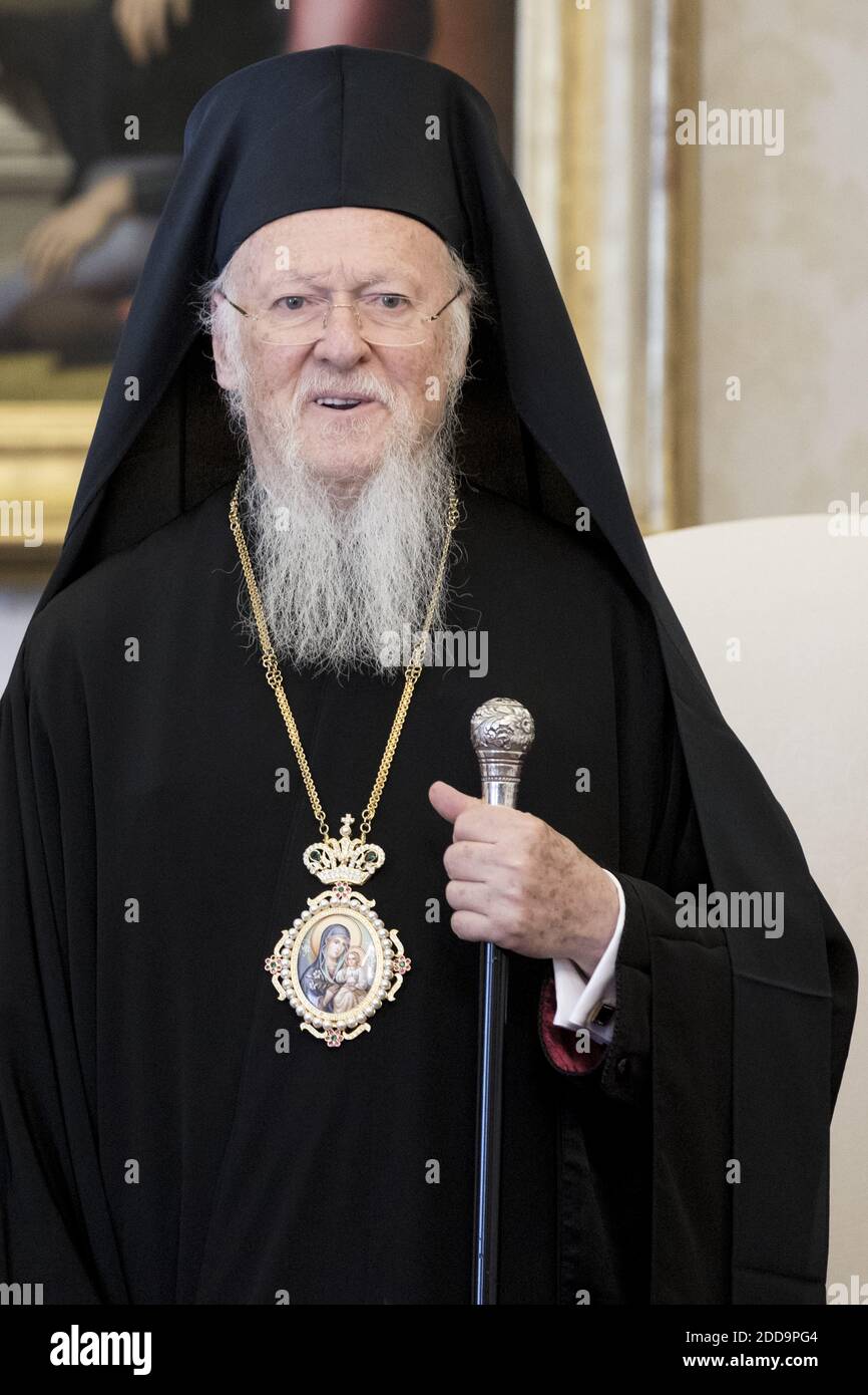 Ecumenical patriarch bartholomew i hi-res stock photography and images ...
