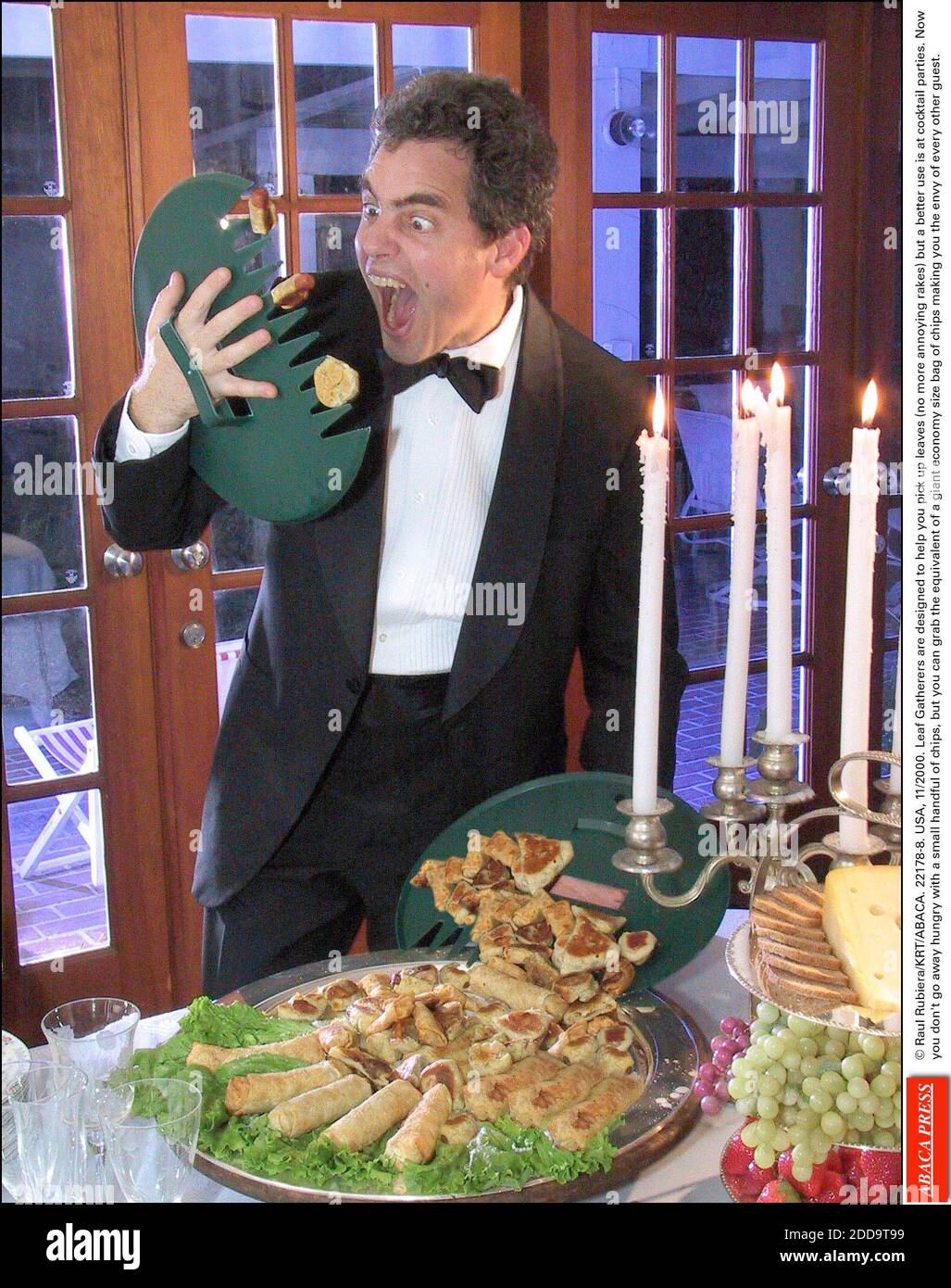 Barry guiftguide hi-res stock photography and images - Alamy