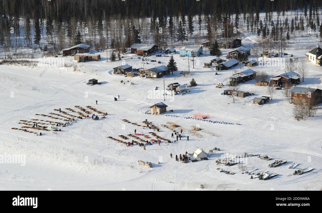 2010 iditarod hi-res stock photography and images - Alamy