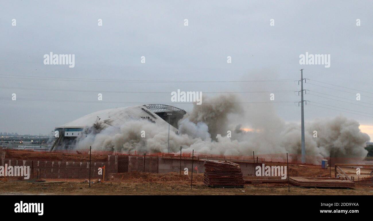 Texas stadium in irving hi-res stock photography and images - Alamy