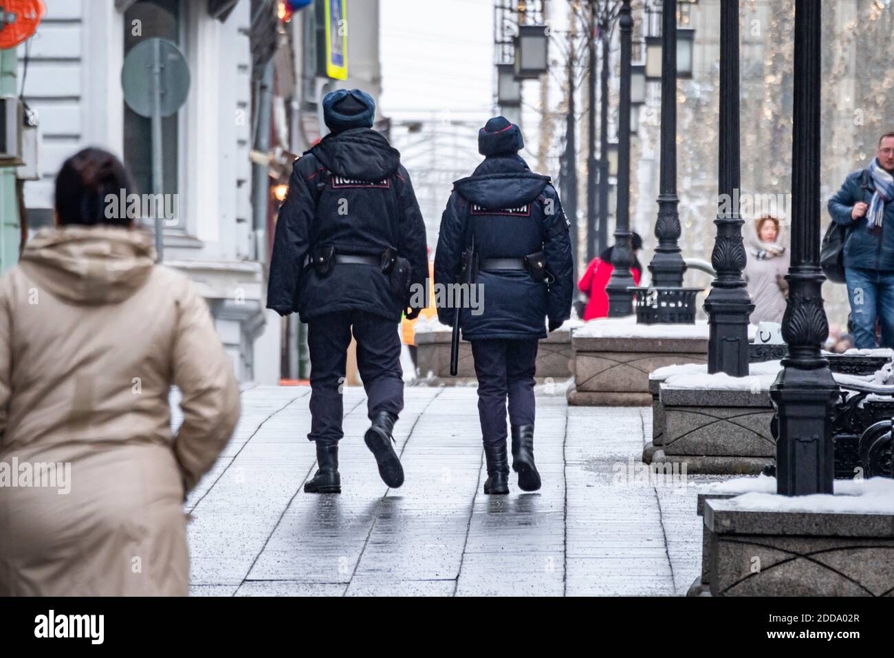 Russia, Moscow. People walk in a street Stock Photo - Alamy
