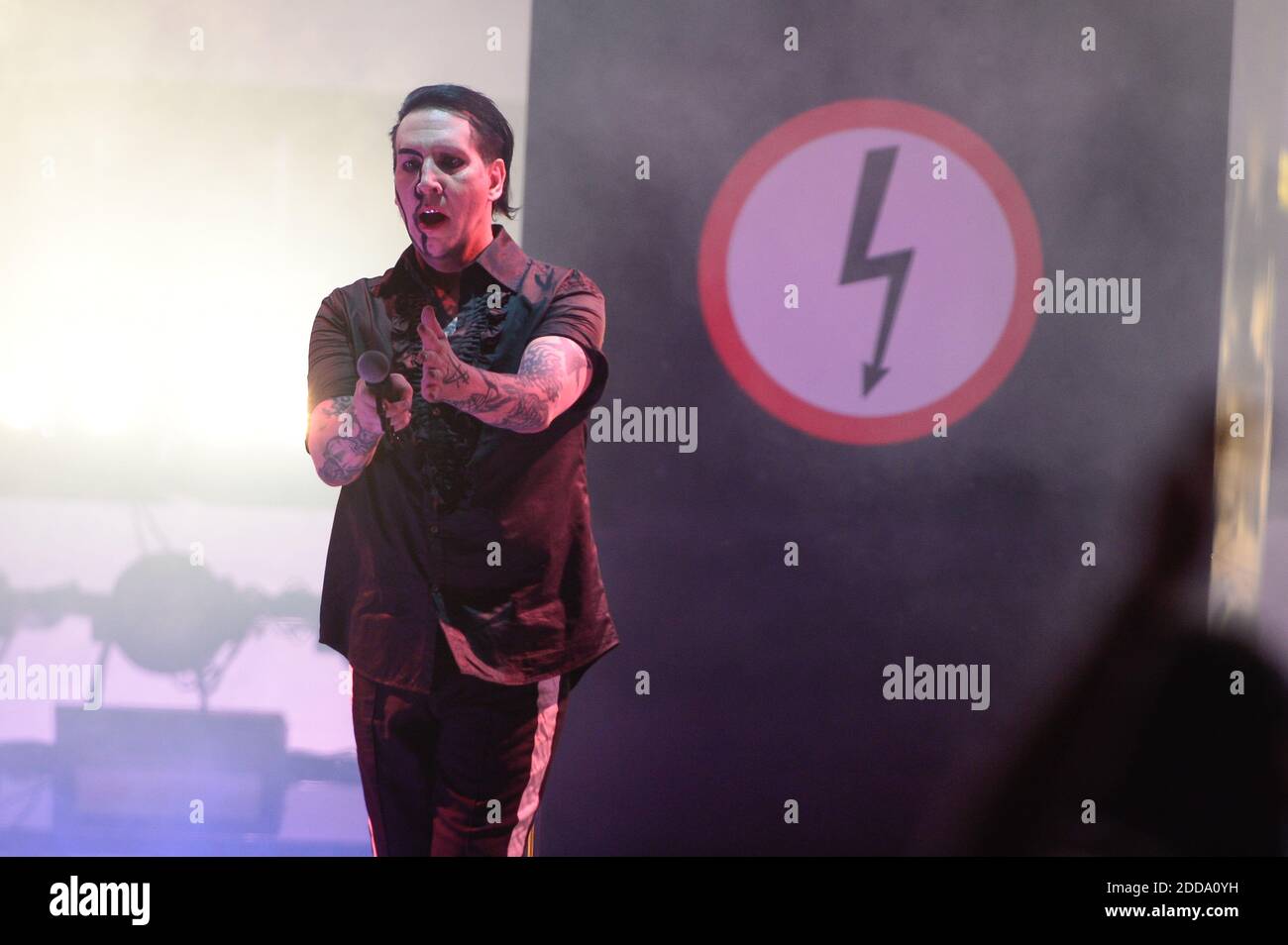 Marilyn manson on stage hi-res stock photography and images - Alamy