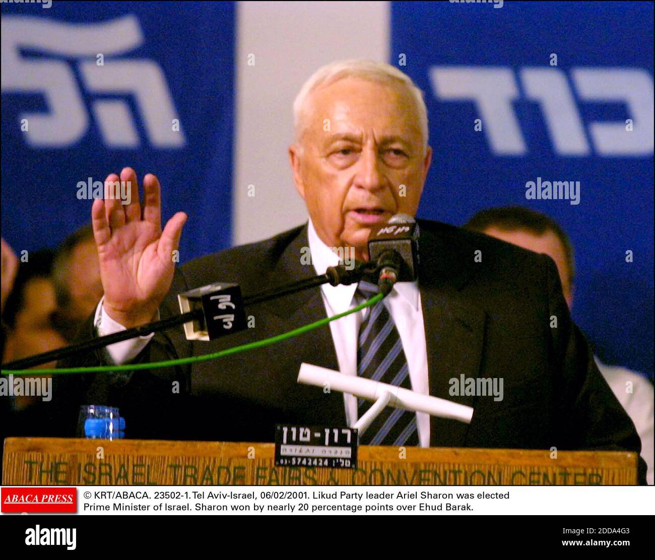 Ariel leader hi-res stock photography and images - Alamy