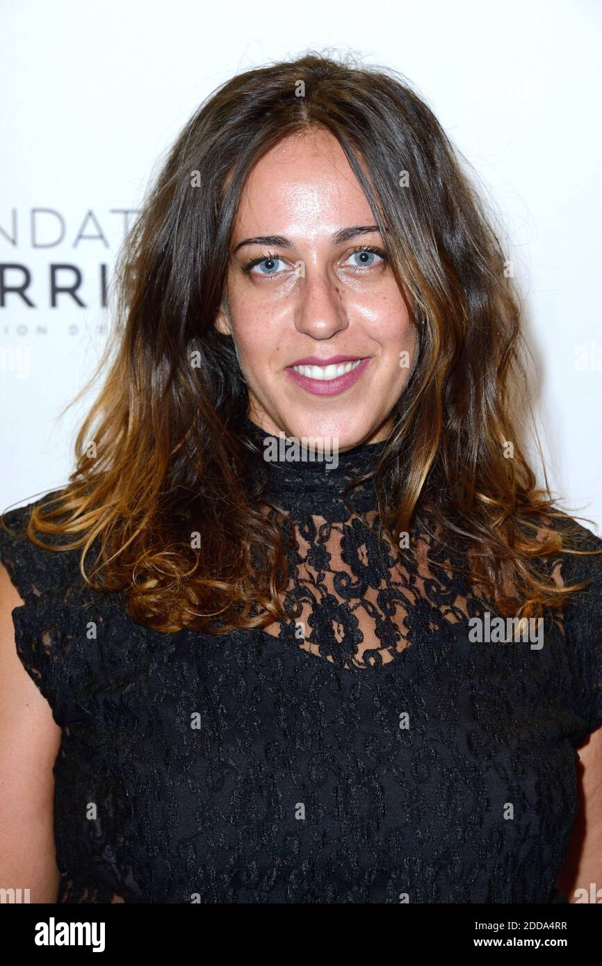 Alexandra Roth assiste a la premiere du film Les Chatouilles au Cinema ...