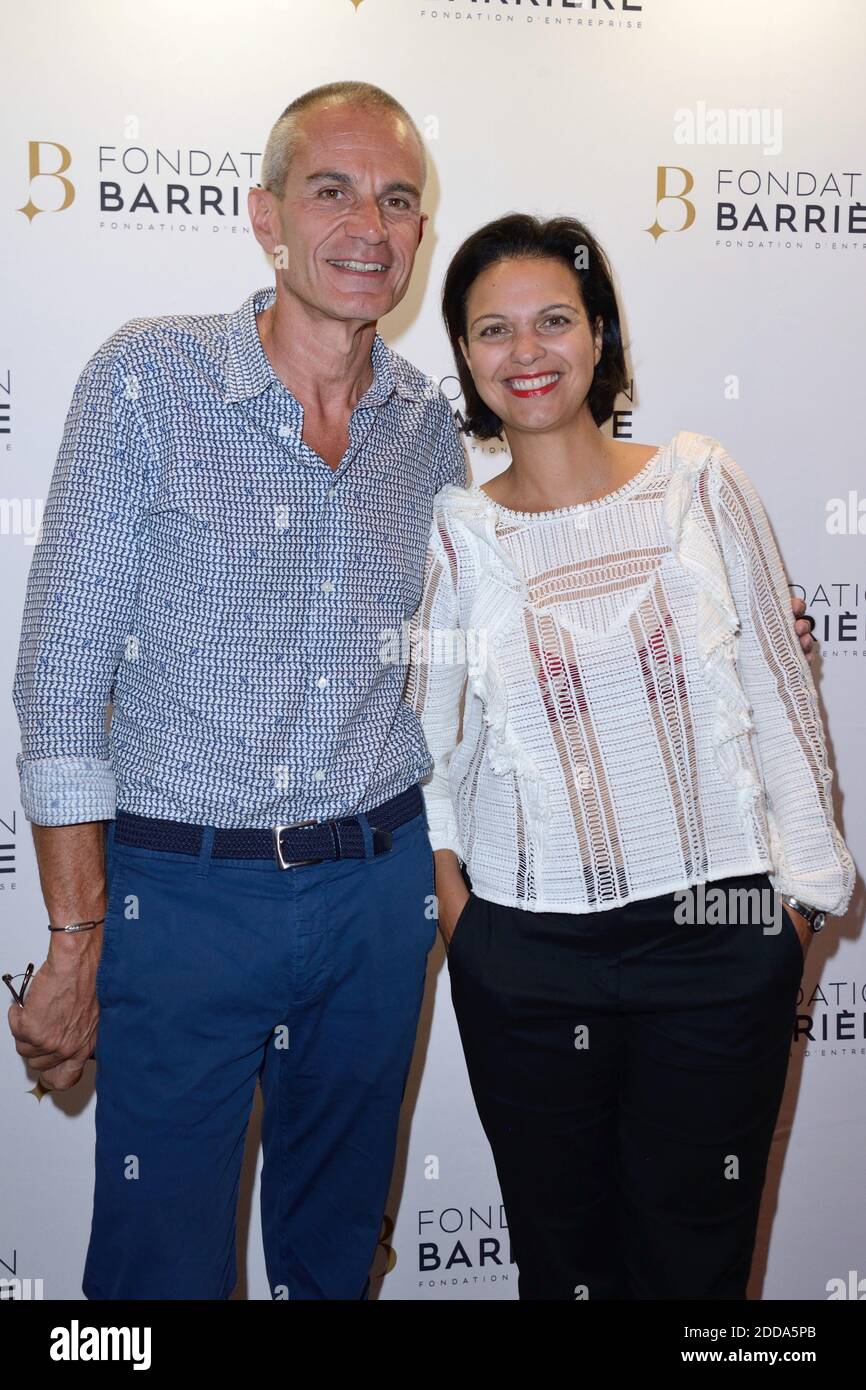 Laurent Weil et Isabelle Giordano assistent a la premiere du film Les ...