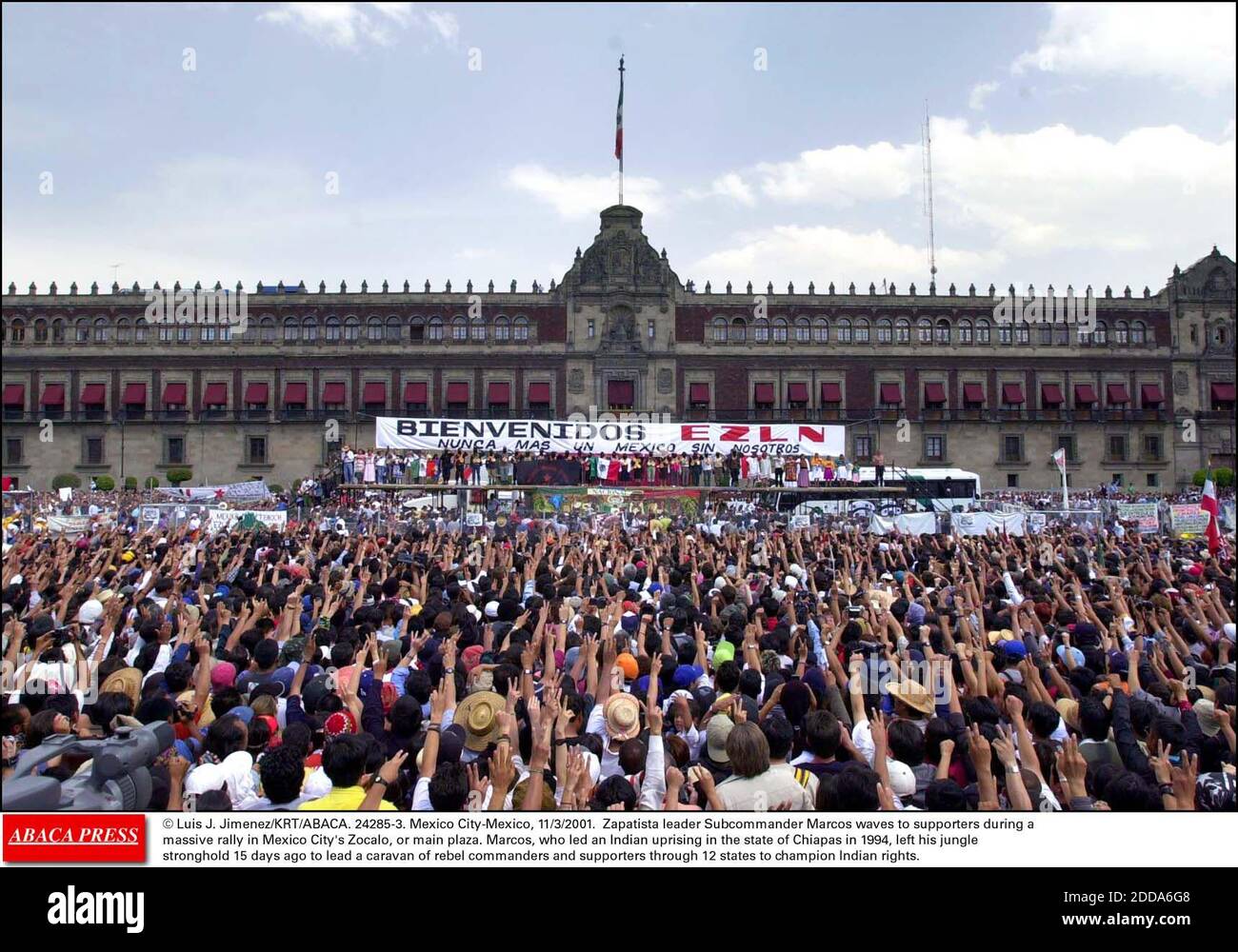 Zapatista uprising 1994 hi-res stock photography and images - Alamy
