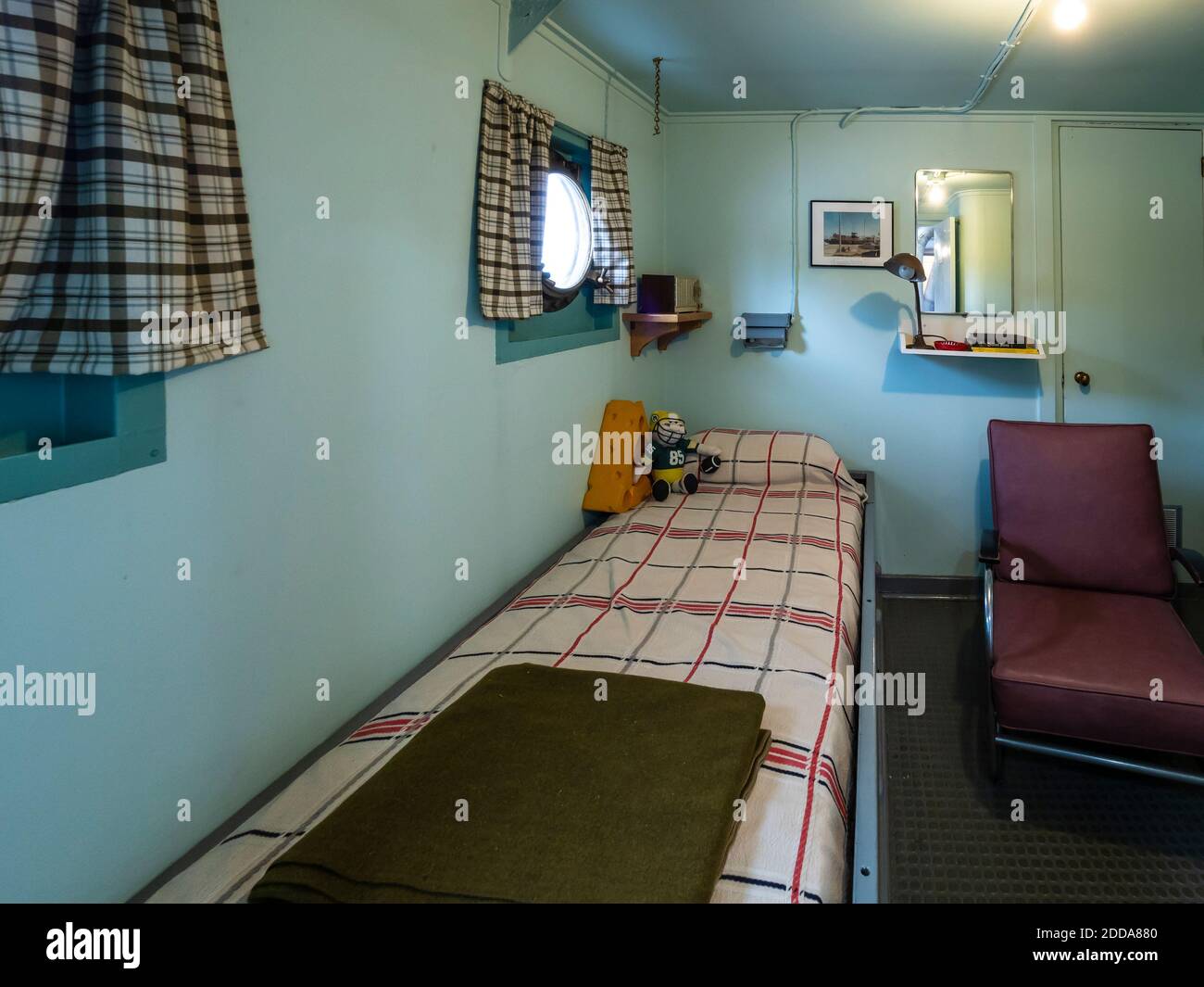 U s tugboat hi-res stock photography and images - Alamy