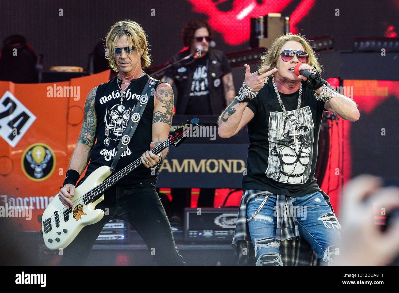 Guns N’ Roses vocalist Axl Rose and bassist Duff McKagan perform live ...