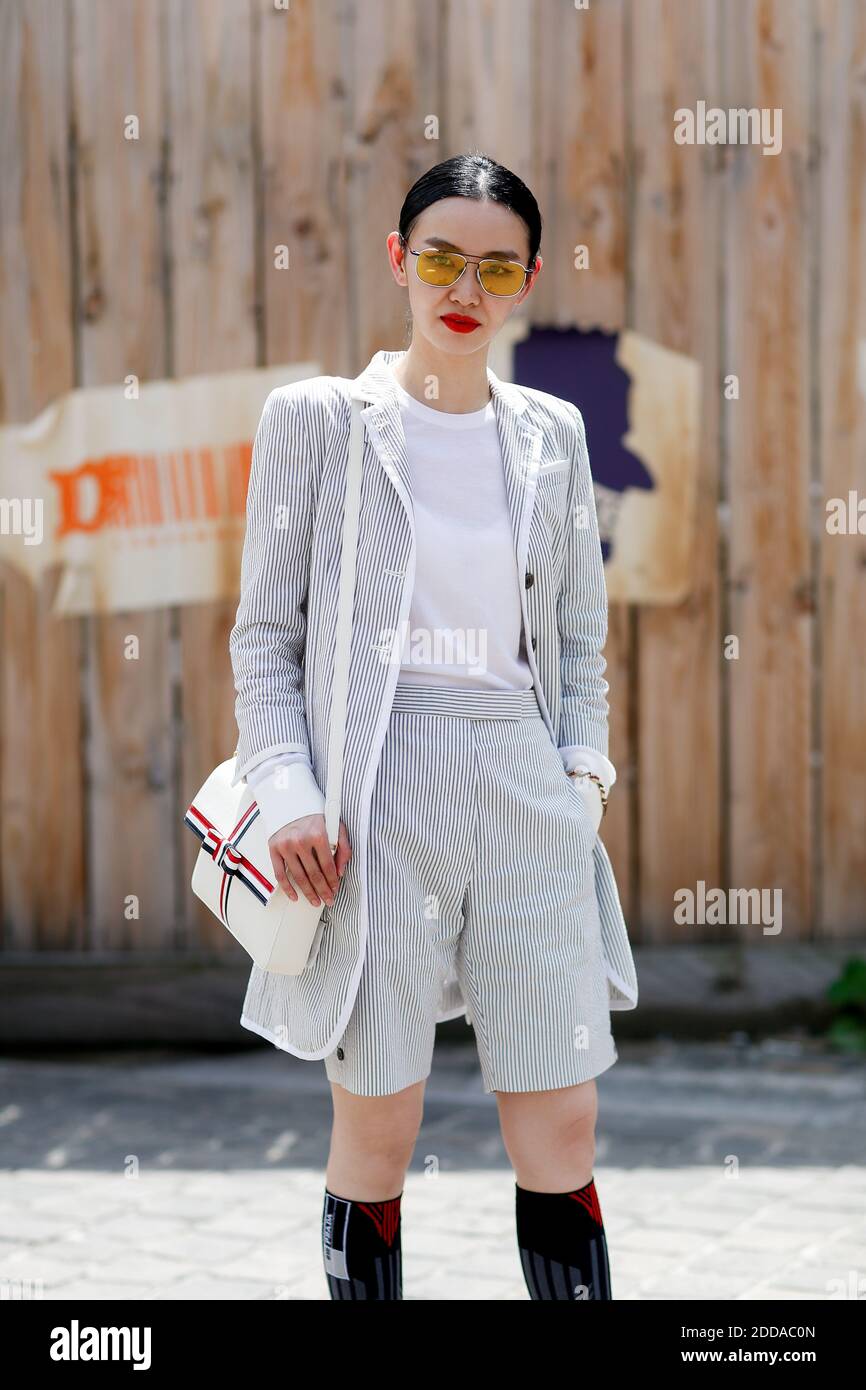 Street style, Sherry Shen arriving at Thom Browne Spring-Summer 2019 ...