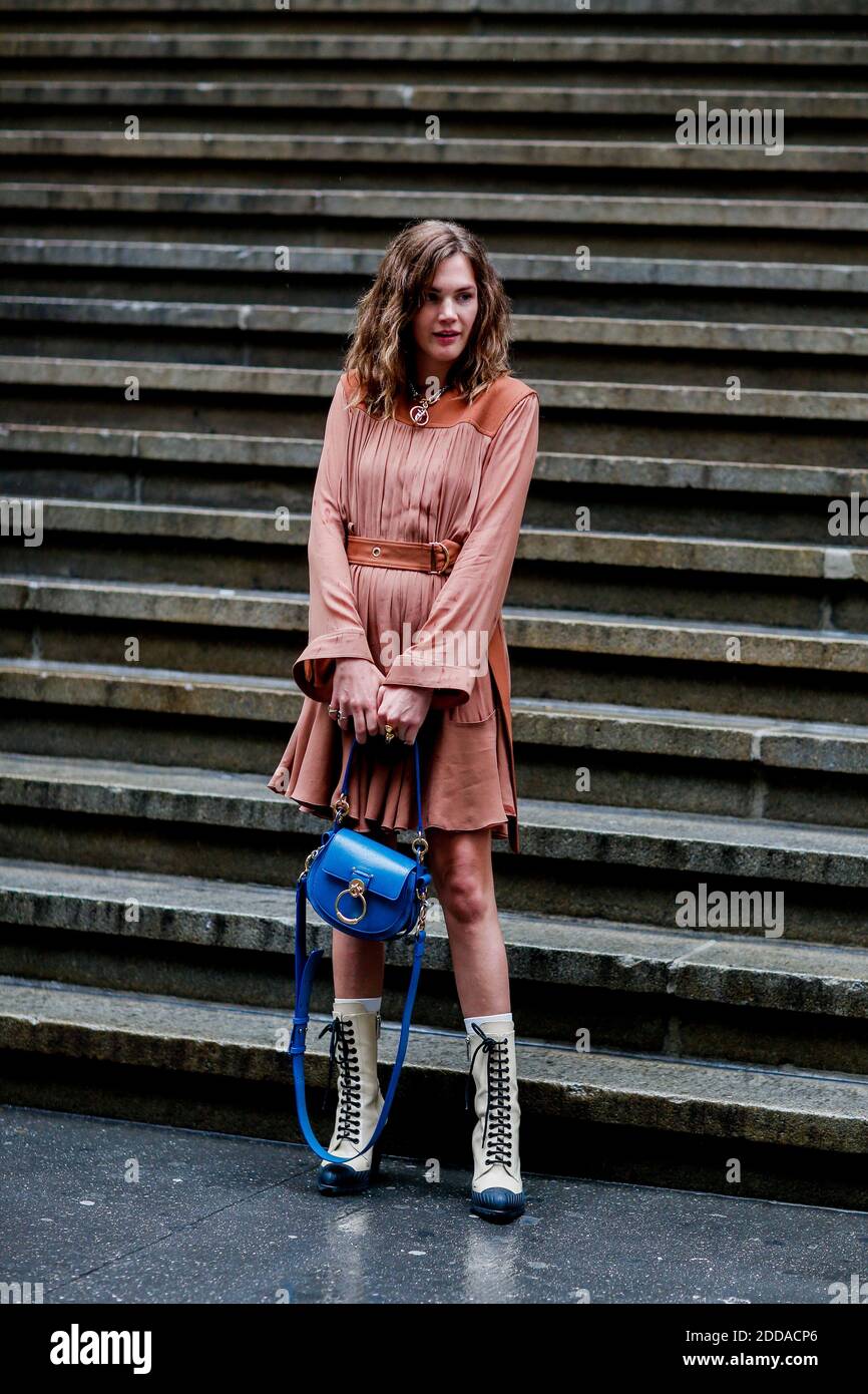 Street style, Madelynn Furlong arriving at Tibi spring summer 2019 ...