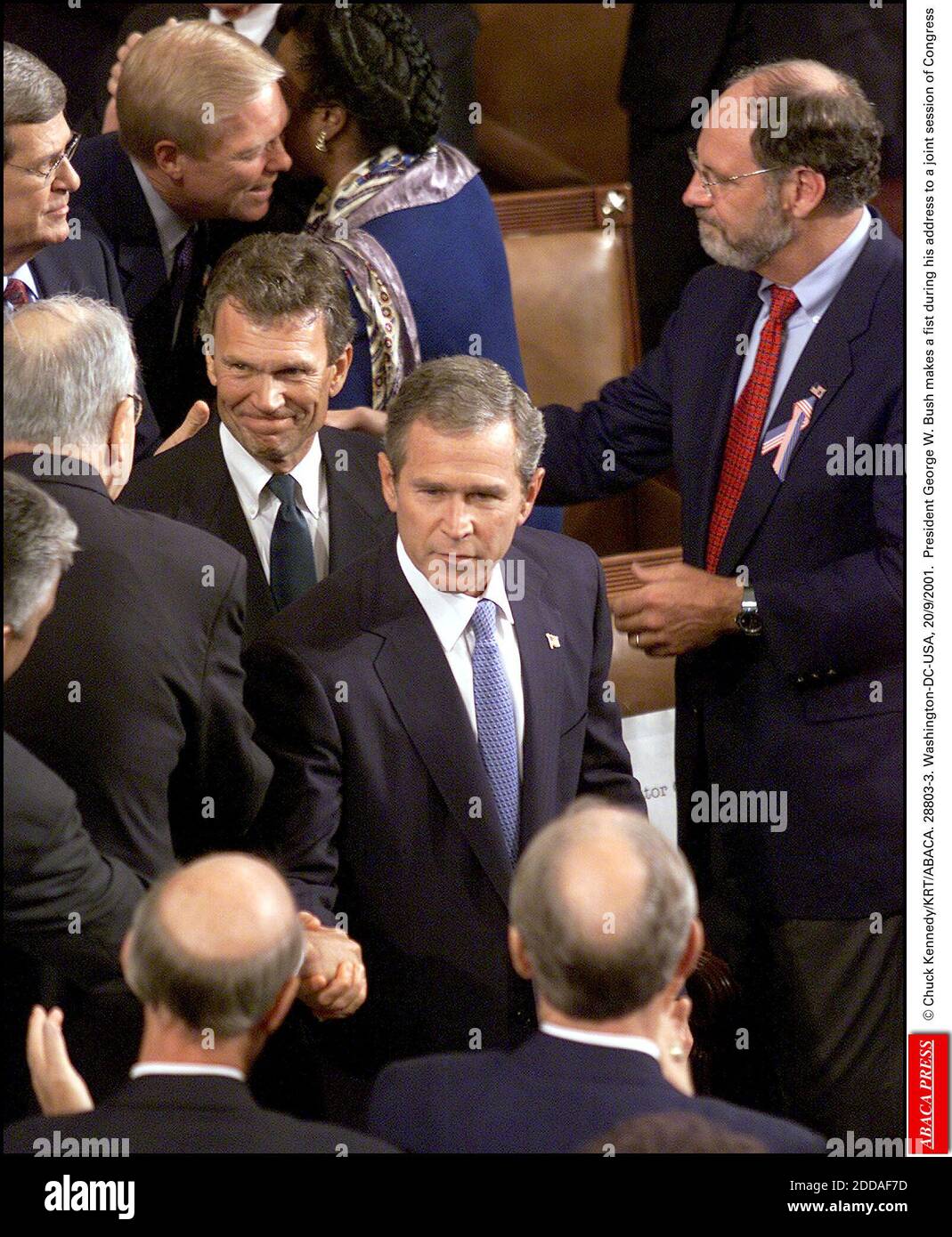 George w bush television 2001 hi-res stock photography and images - Alamy