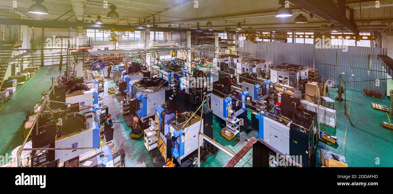 Car body parts manufacturing hi-res stock photography and images - Alamy