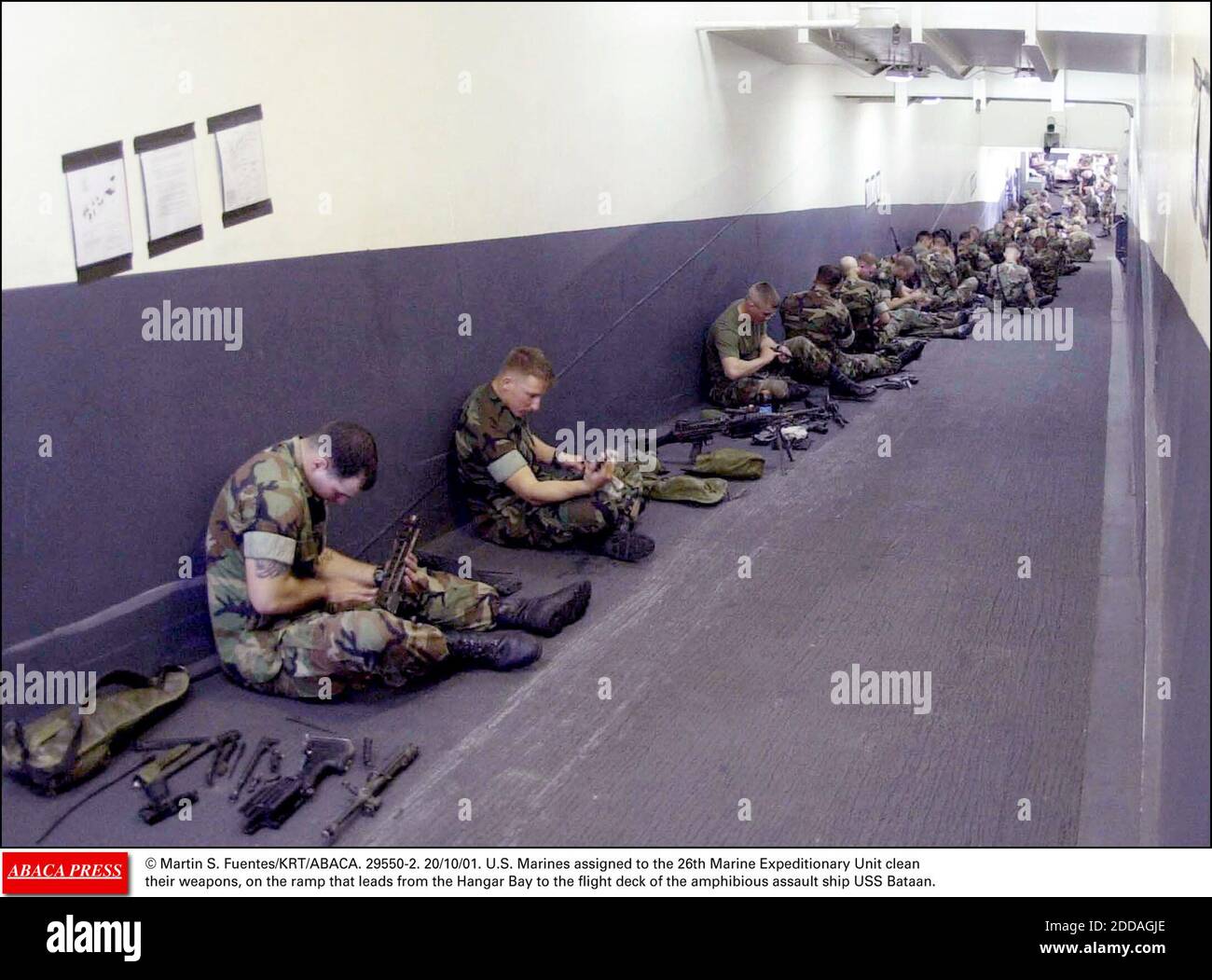 Uss bataan ramp hi-res stock photography and images - Alamy