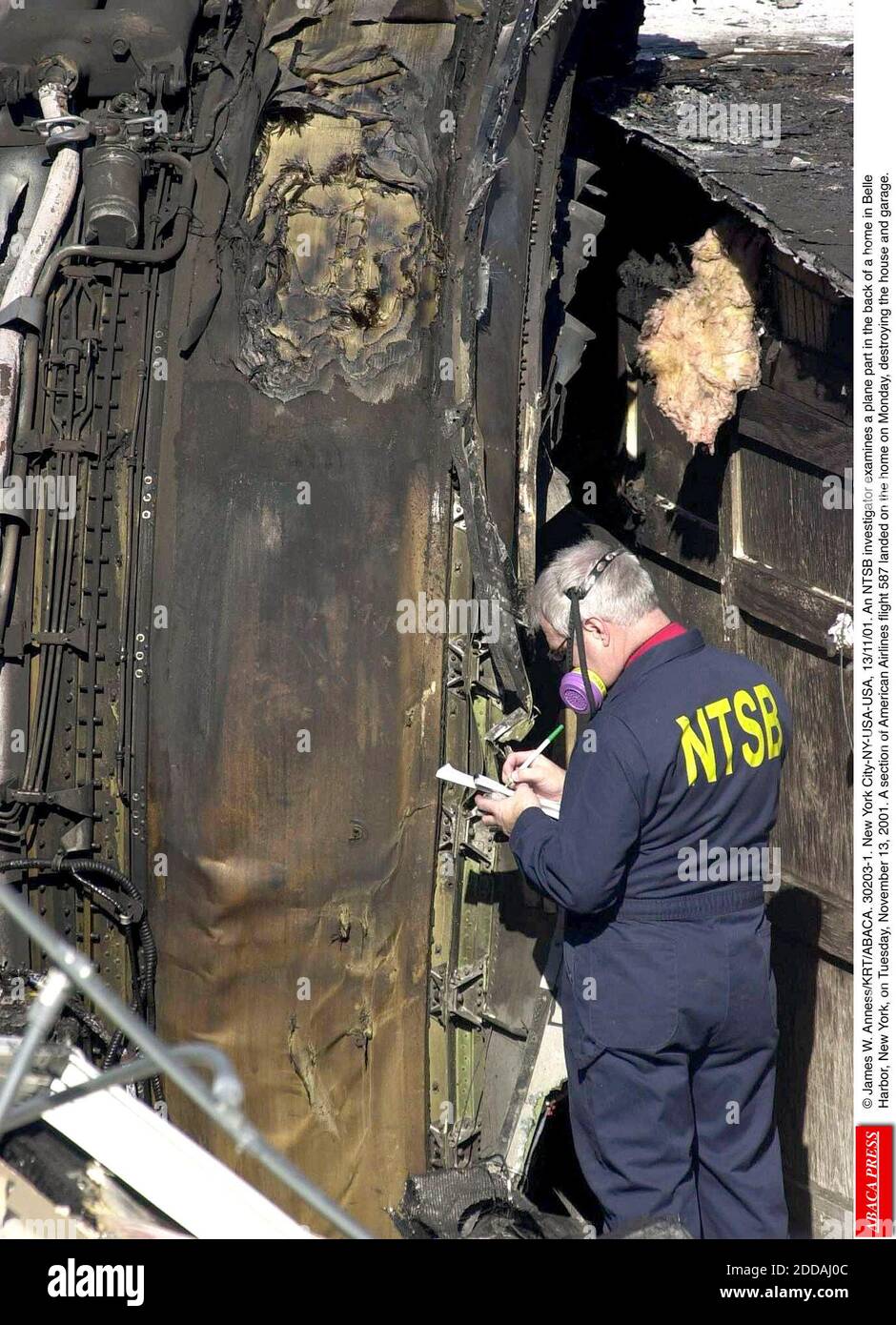 American airlines flight 587 hi-res stock photography and images - Alamy