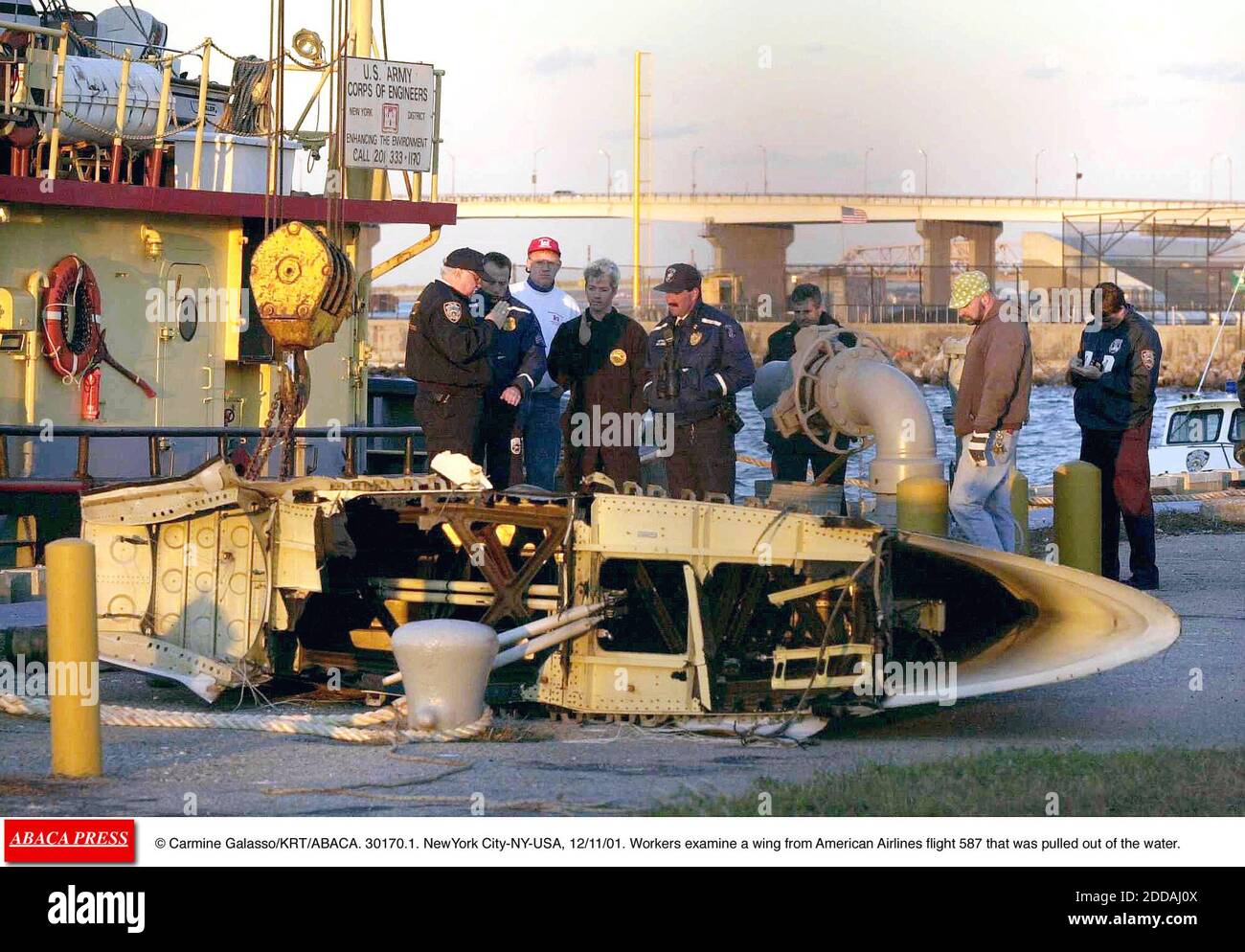 Flight 587 hi-res stock photography and images - Alamy