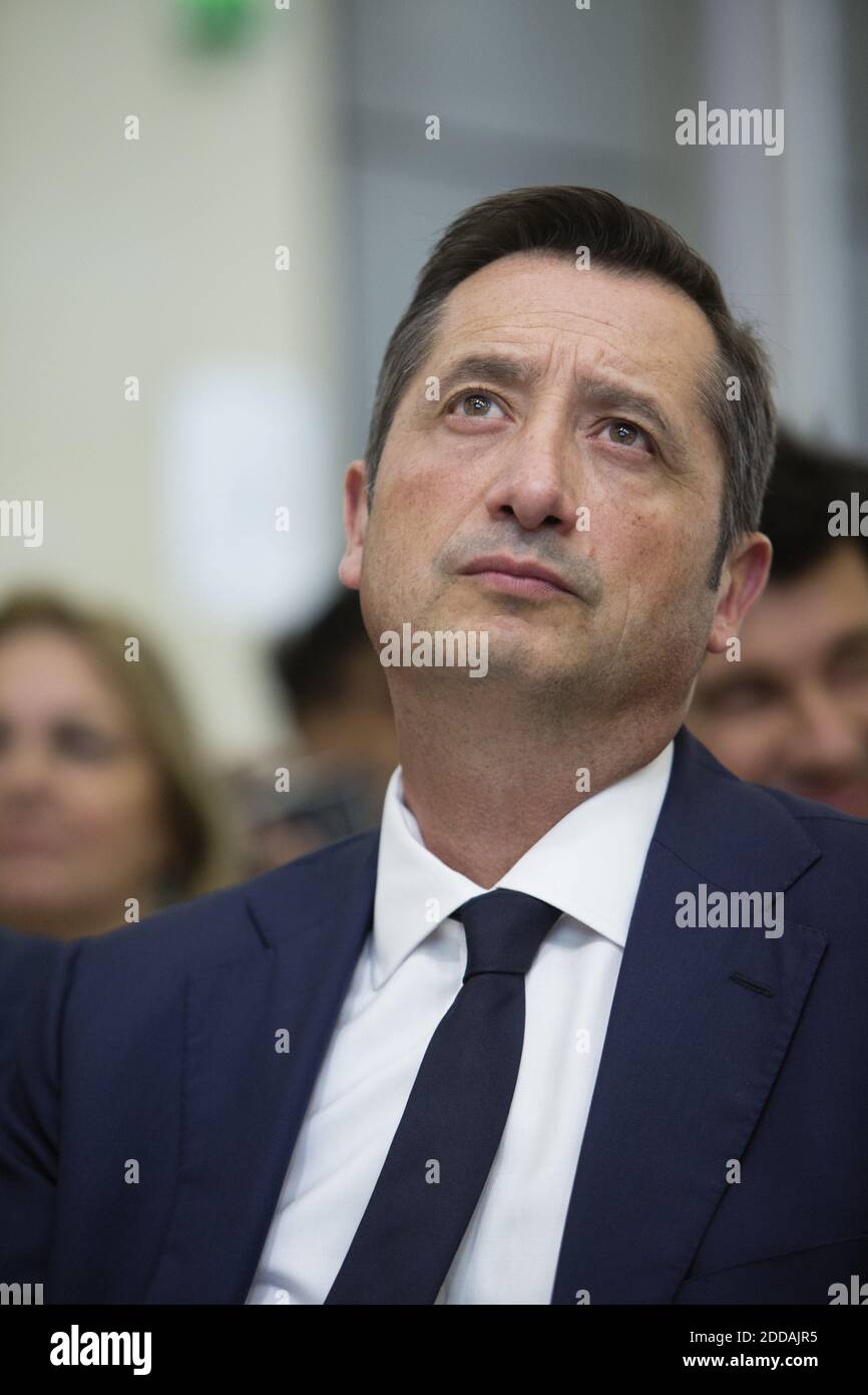 Total energy ceo hi-res stock photography and images - Alamy