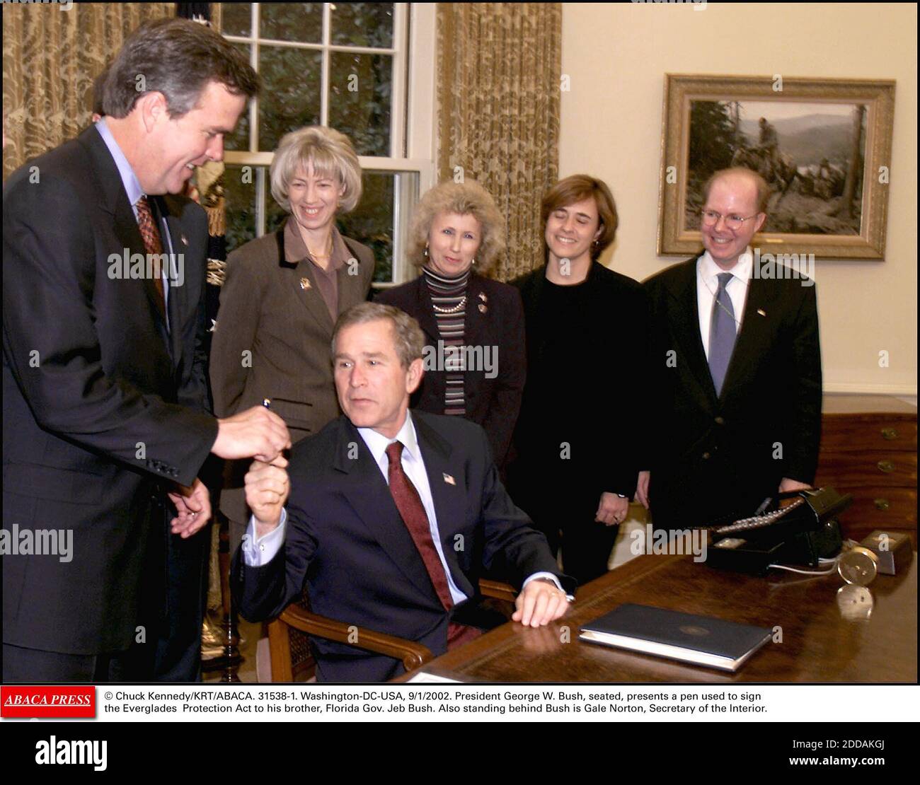 Presidential protection act bush hi-res stock photography and images ...