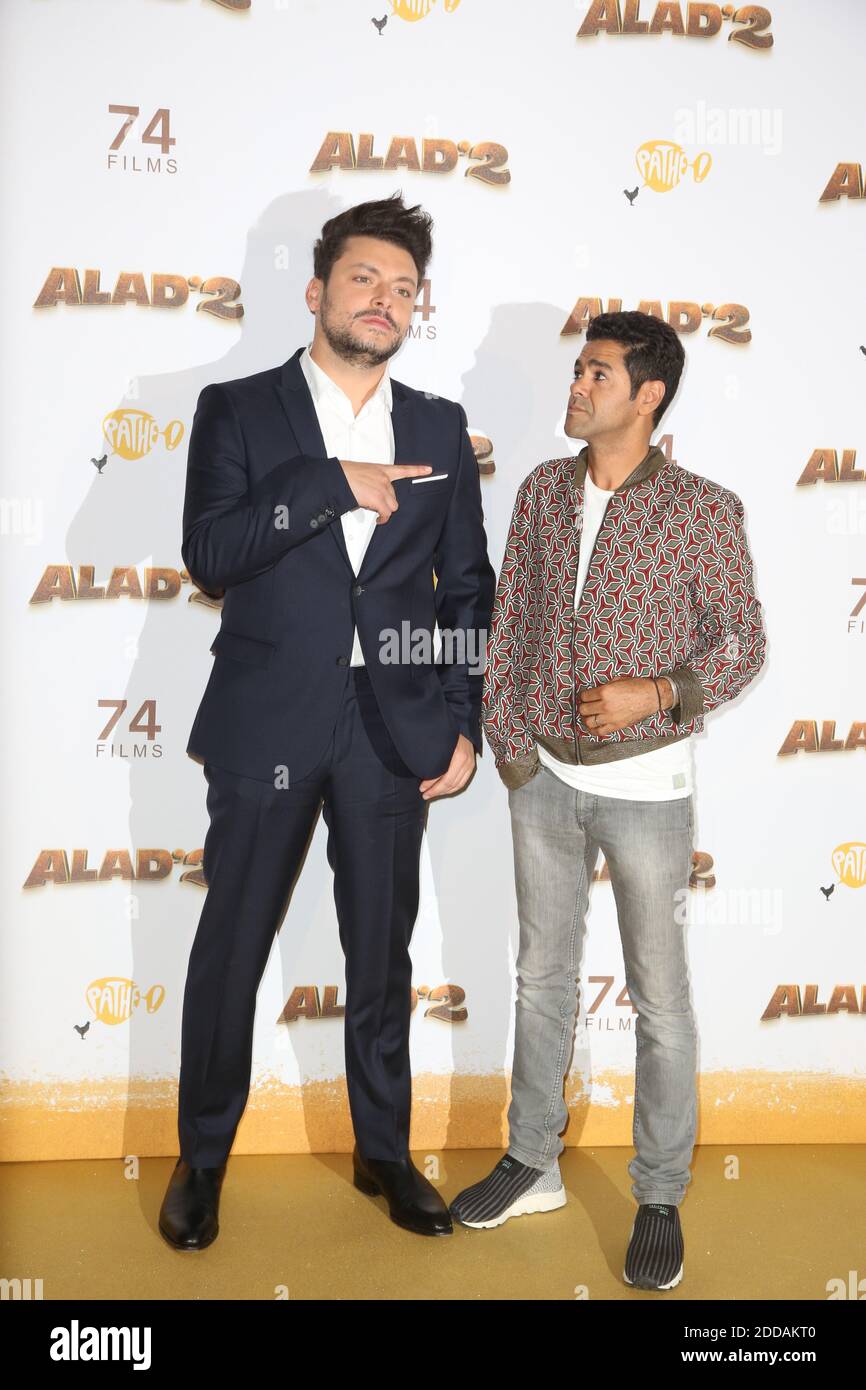 Kev Adams et Jamel Debbouze lors de la Premiere du film Alad'2 au Grand Rex a Paris, France, le ...