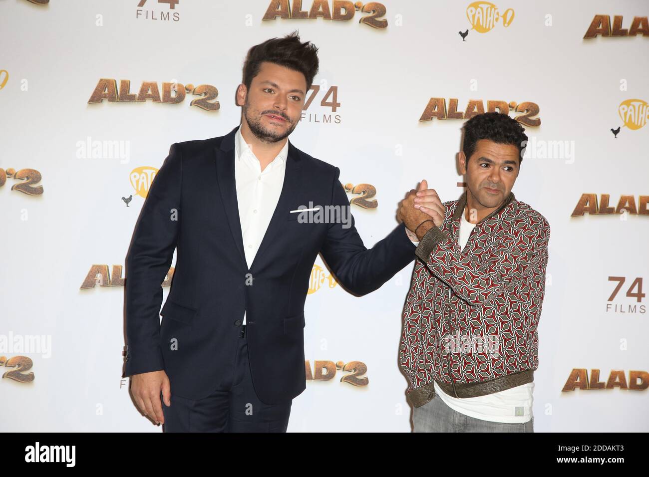 Kev Adams et Jamel Debbouze lors de la Premiere du film Alad'2 au Grand Rex a Paris, France, le ...
