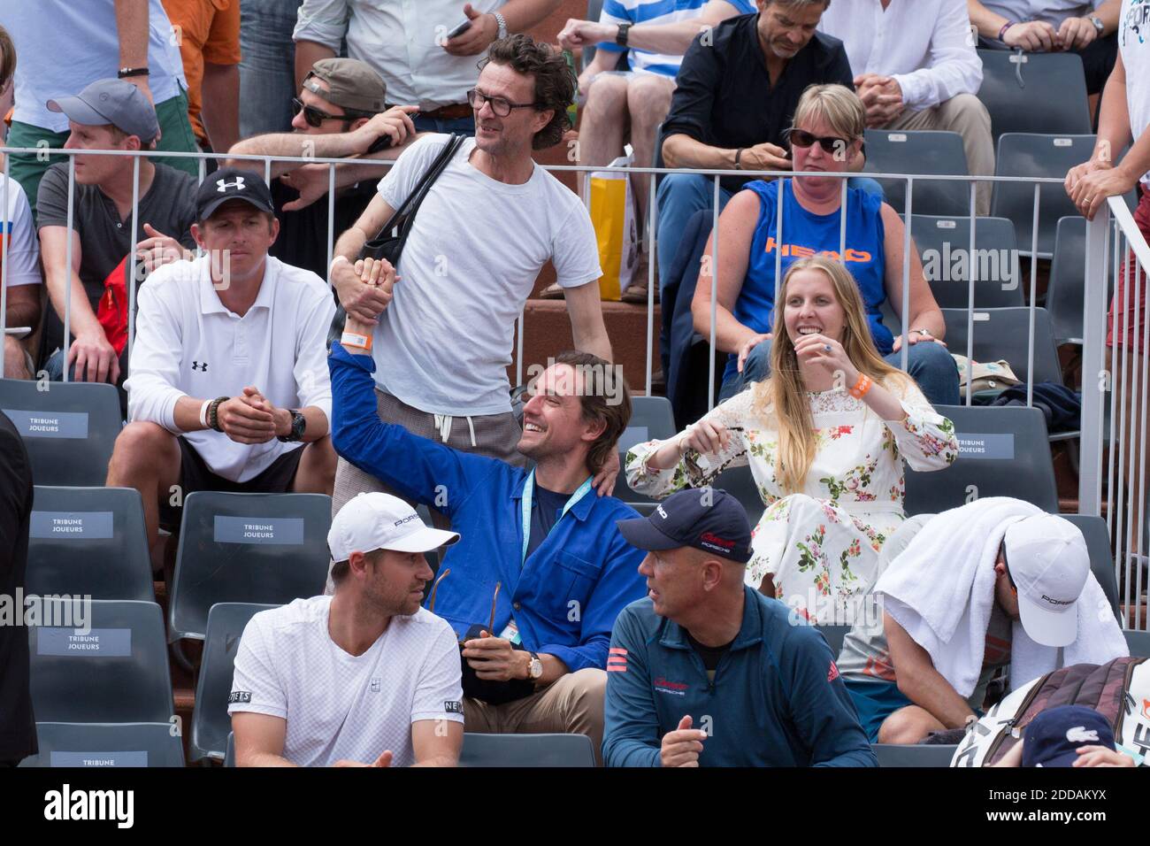 Maria Sharapova's boyfriend Mr Alexander Gilkes in action French Tennis ...