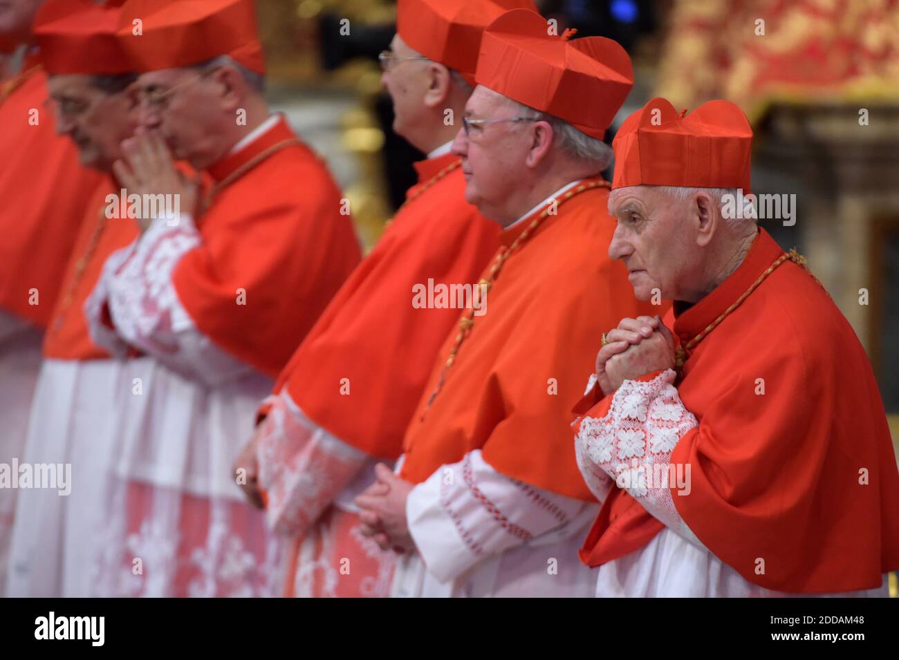 Cardinal Ernest Simoni (Albania) (right) prays as Pope Francis ...