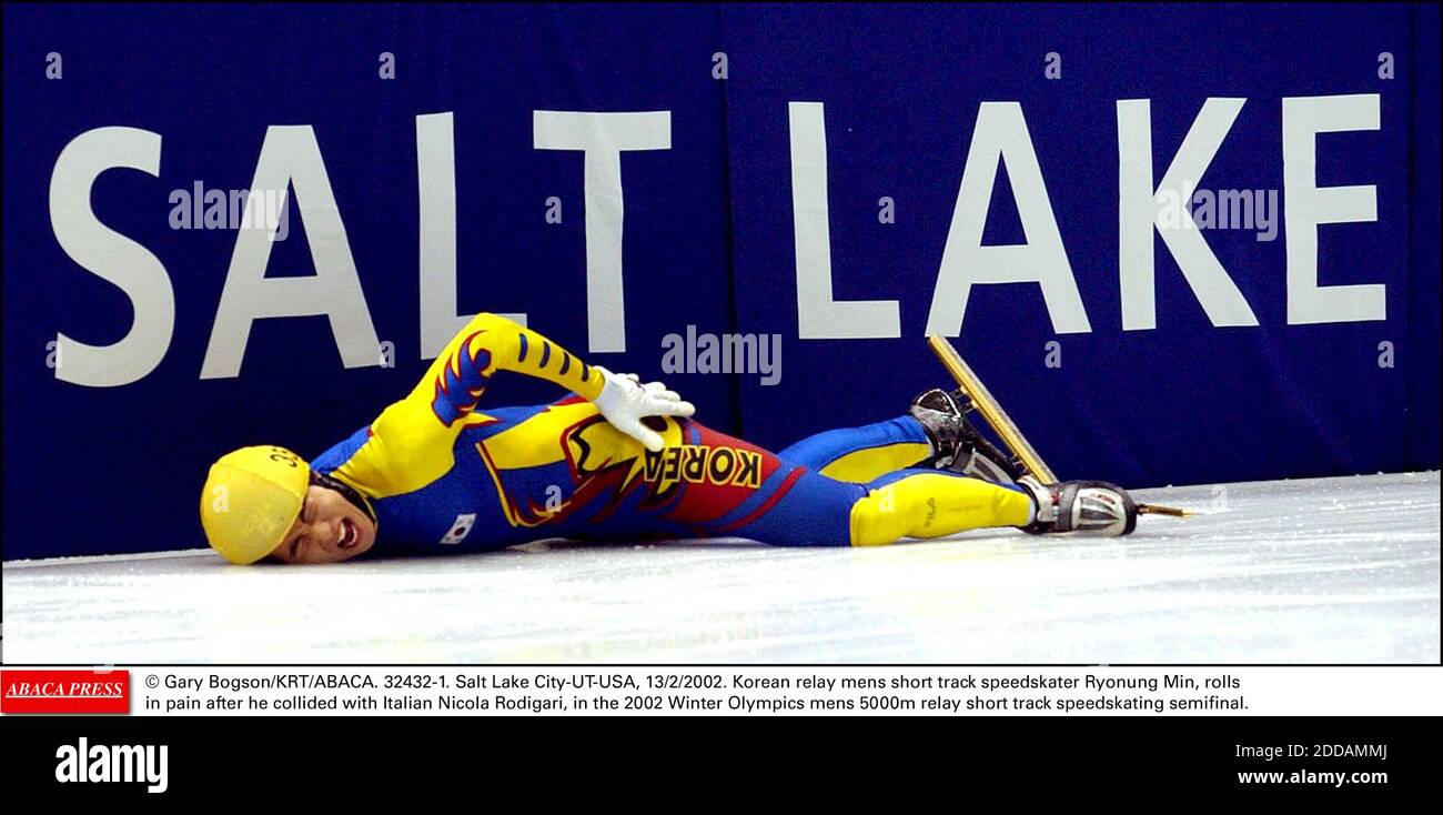 Mens 5000m relay hi-res stock photography and images - Alamy