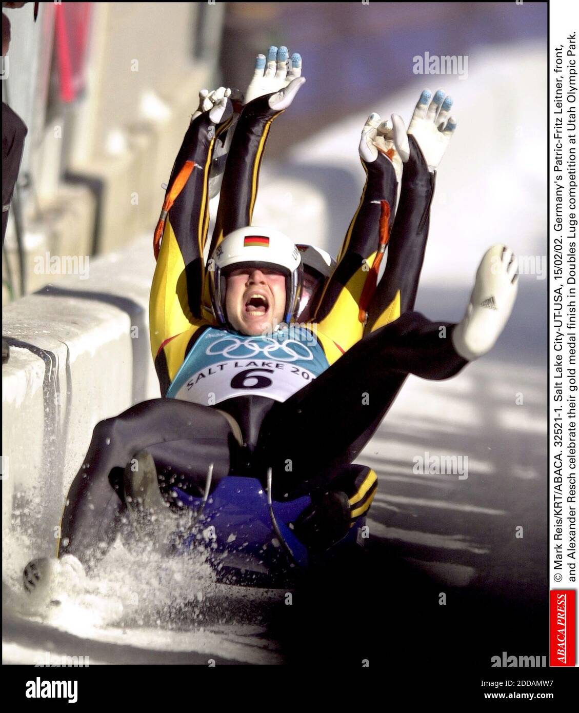 Olympic celebrate finish hi-res stock photography and images - Alamy