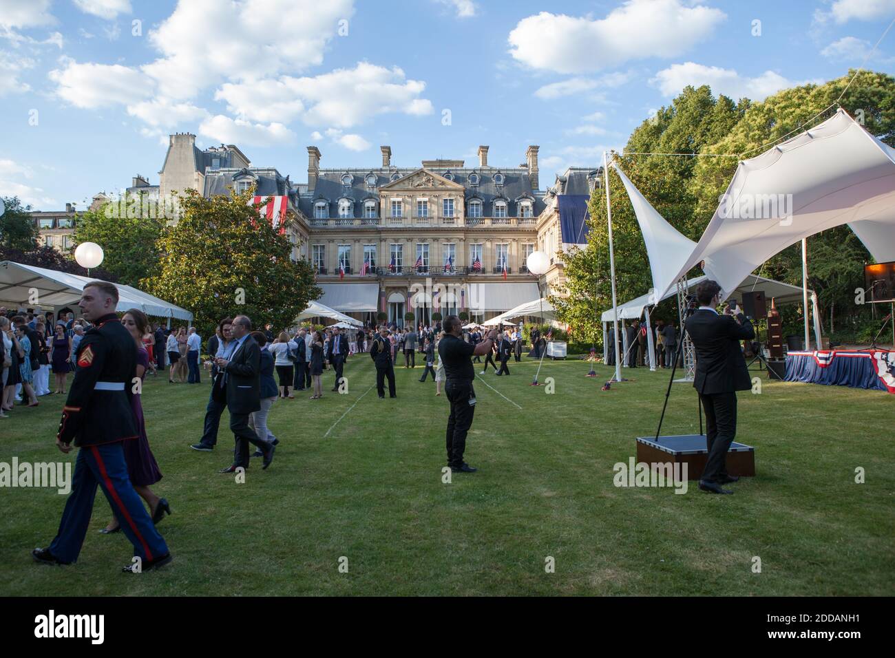 Embassy of the United States of America in Paris, France, the reception ...