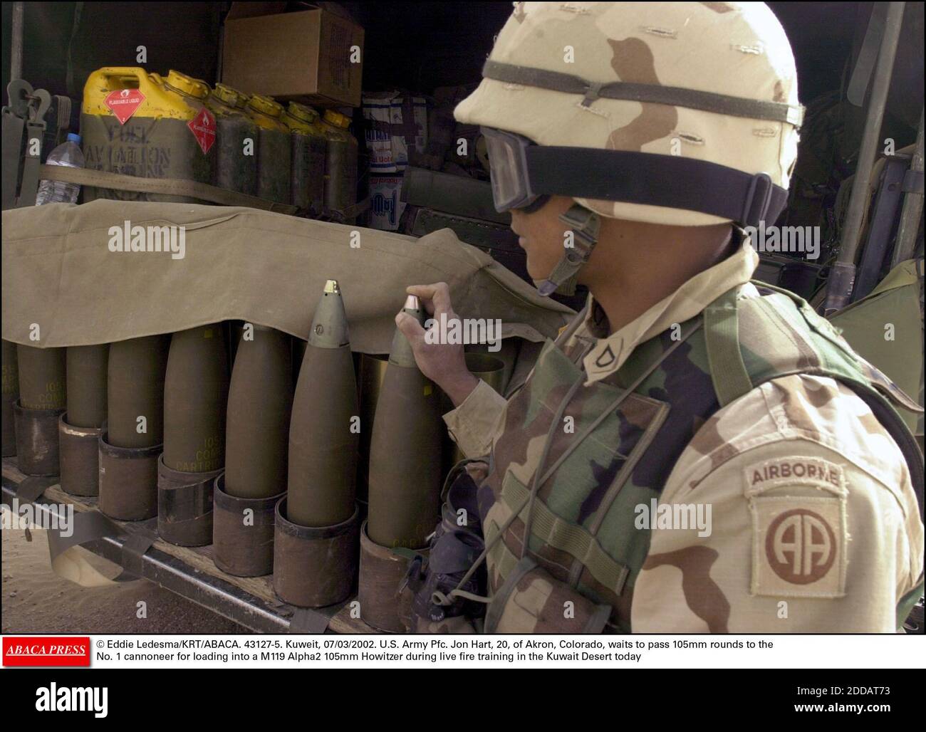 105mm rounds hi-res stock photography and images - Alamy