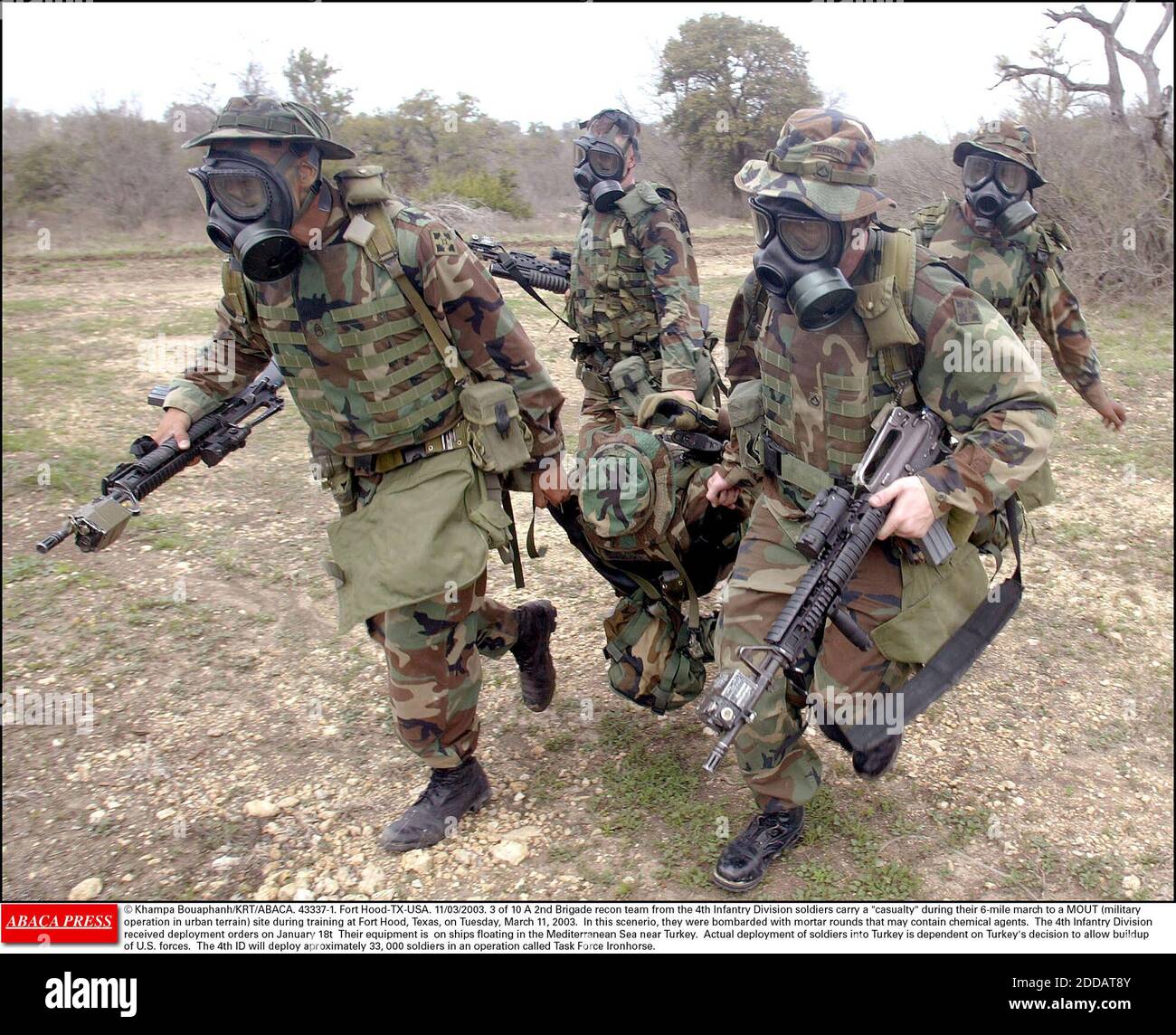 M16 and 2003 hi-res stock photography and images - Alamy