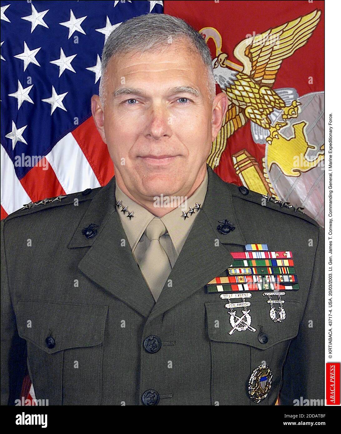 Lt gen james t conway hi-res stock photography and images - Alamy