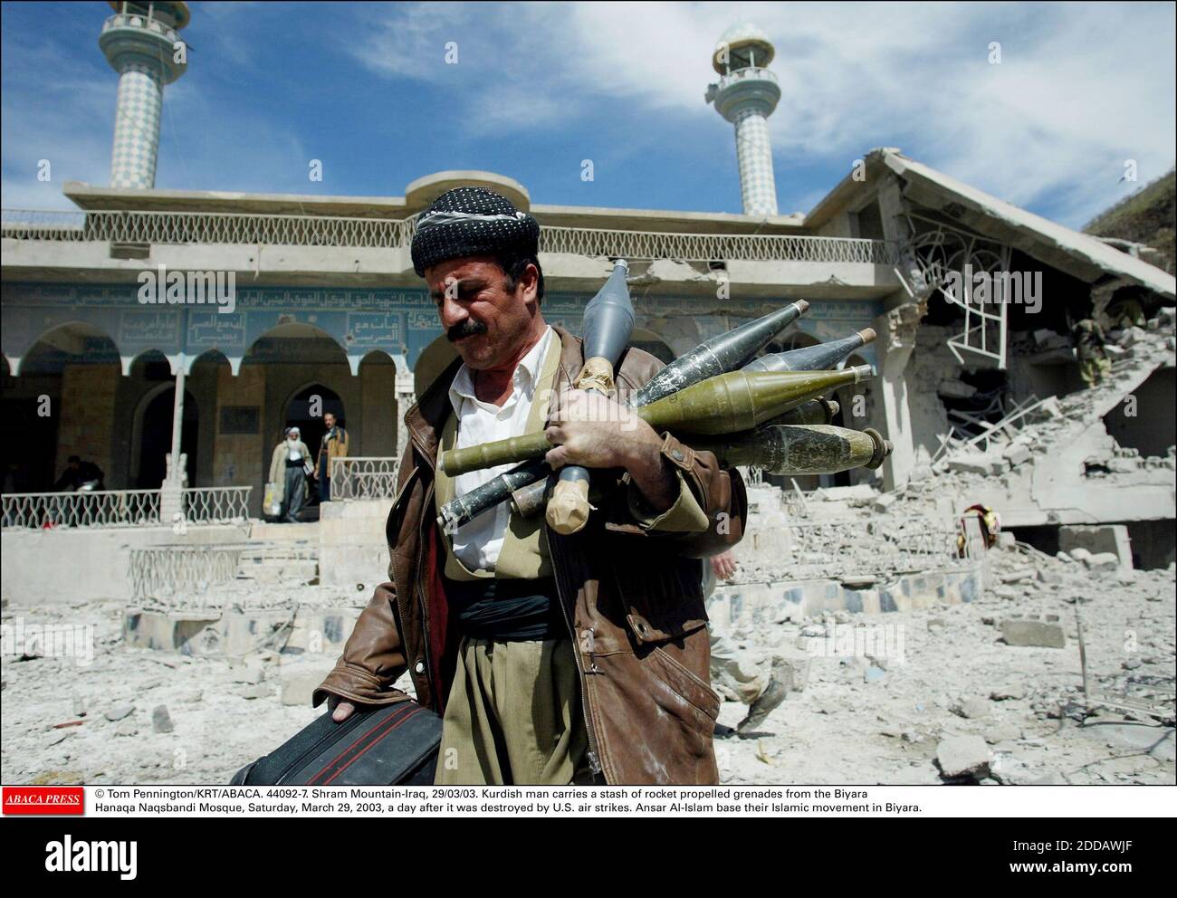 Iraq war air strikes 2003 hi-res stock photography and images - Alamy