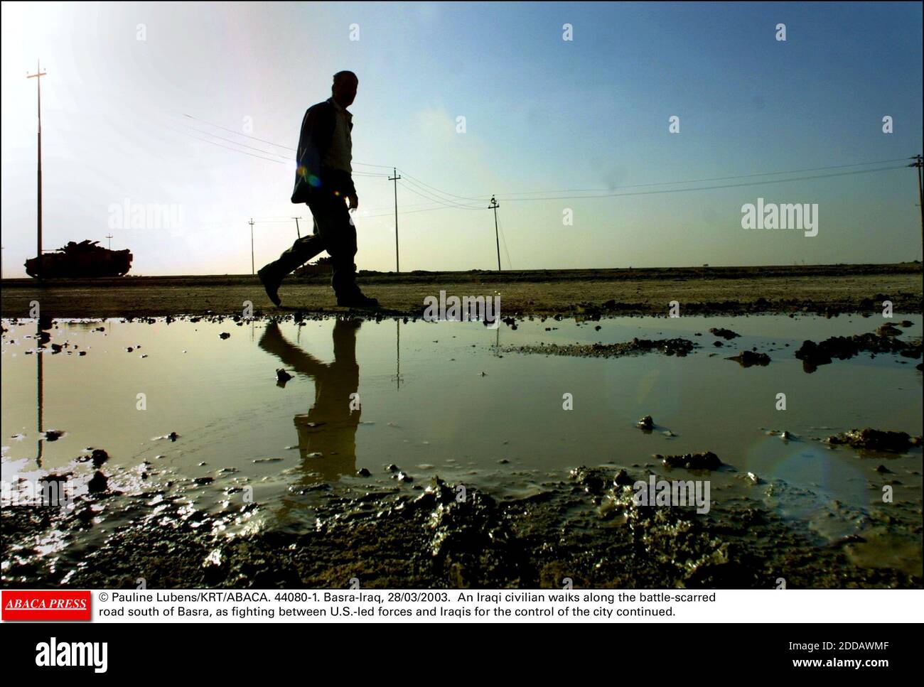 Basra road hi-res stock photography and images - Alamy