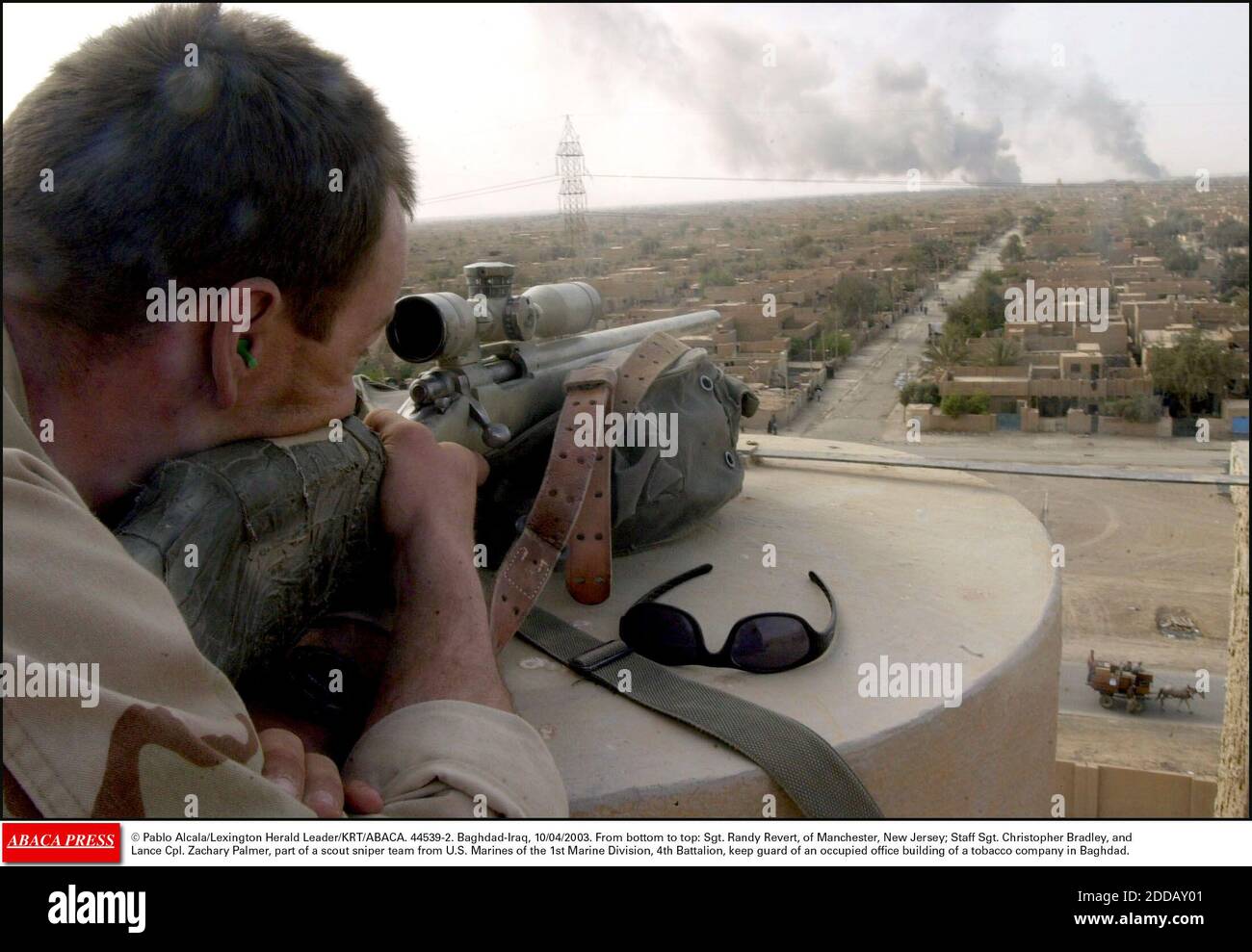 Scout sniper hi-res stock photography and images - Alamy