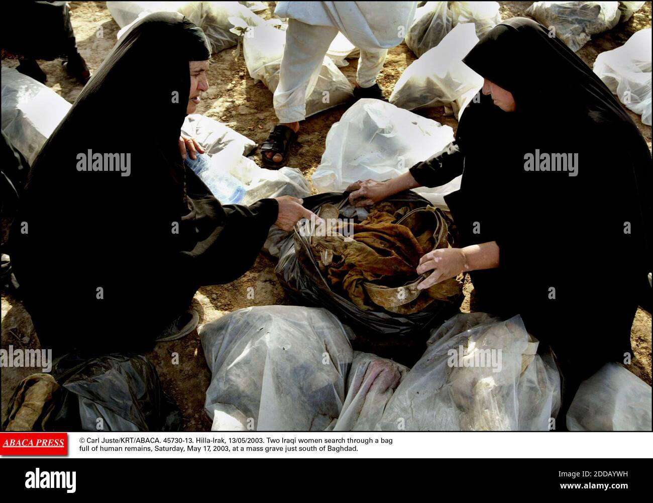 Human remains bag hi-res stock photography and images - Alamy