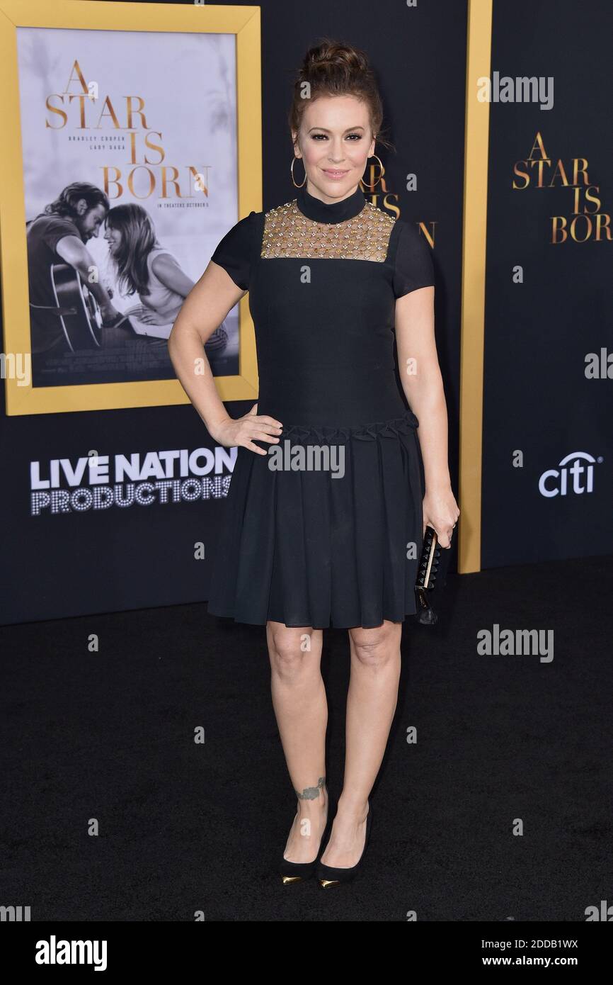 Alyssa Milano attends the Premiere of Warner Bros. Pictures' 'A Star Is ...
