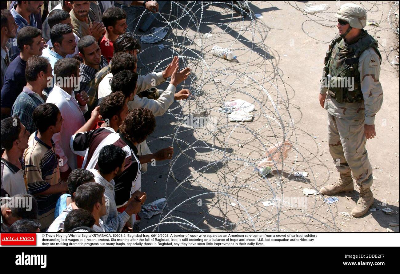 Fall of baghdad hi-res stock photography and images - Alamy